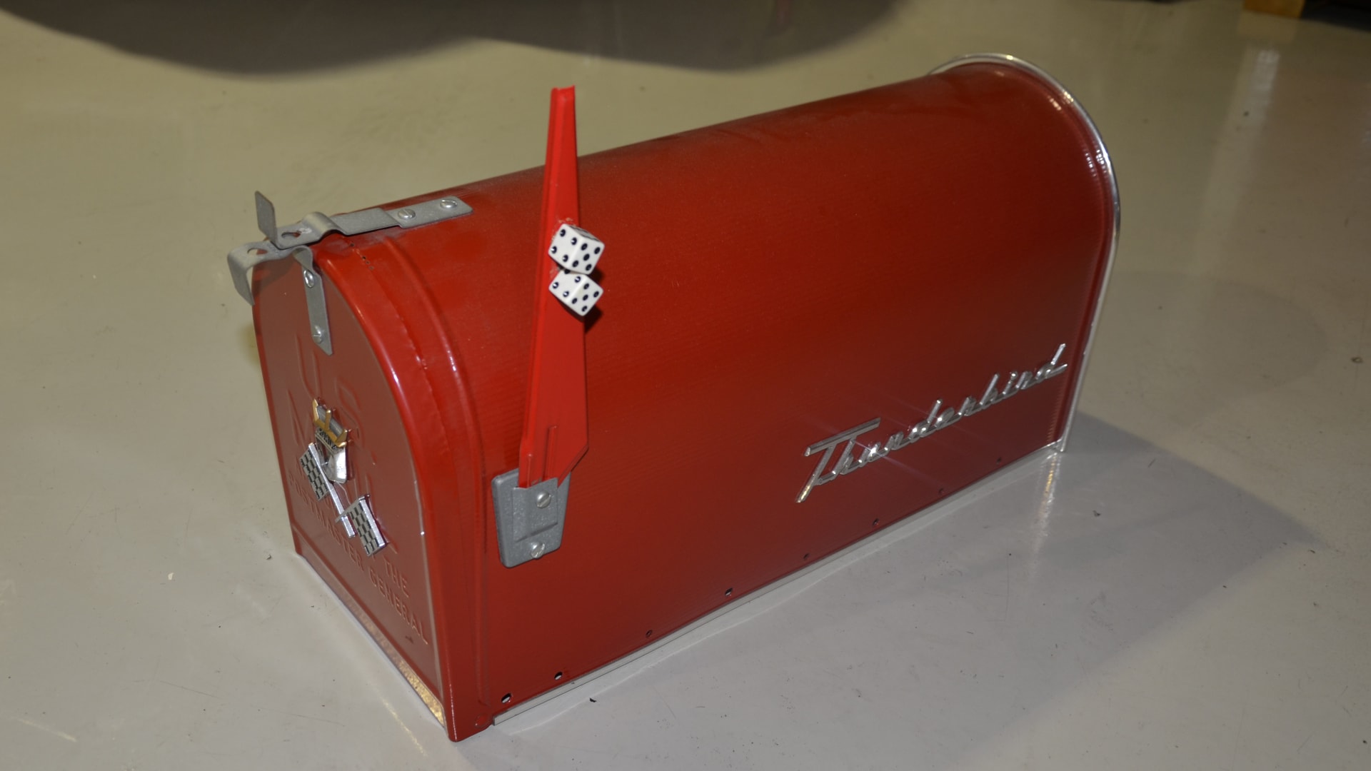 Ford Thunderbird Mailbox at Kissimmee 2018 as D24 - Mecum Auctions