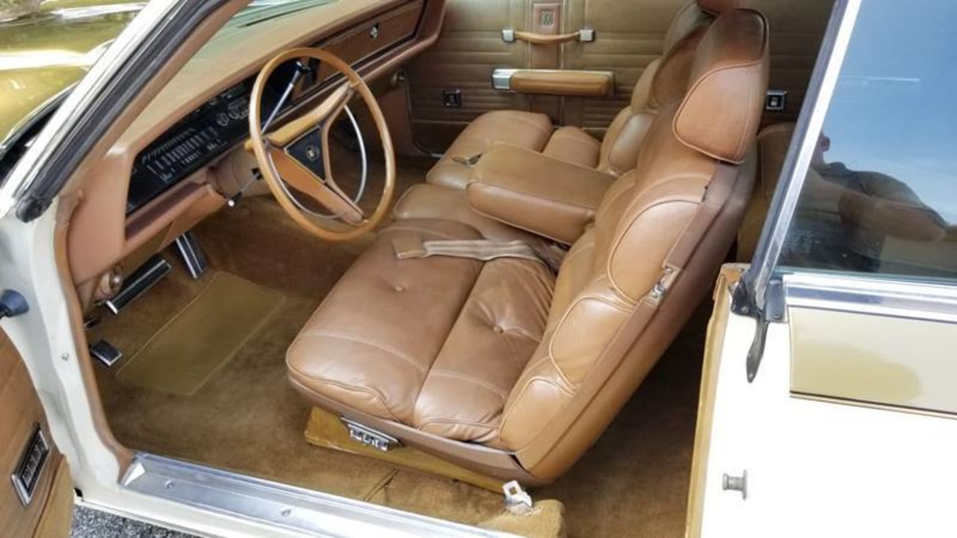 1970 Chrysler 300 Hurst Edition at Kissimmee 2019 as K90 - Mecum Auctions