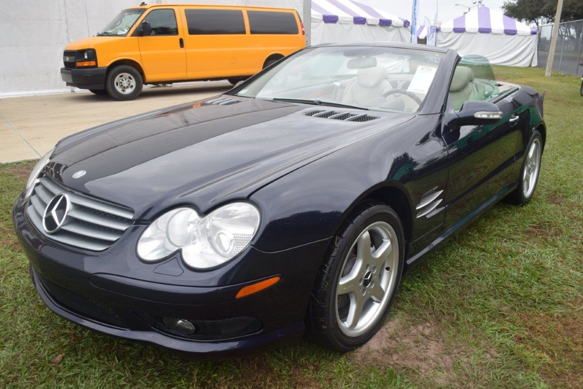 2003 Mercedes-Benz SL500 Convertible at Kissimmee 2019 as E32 - Mecum ...