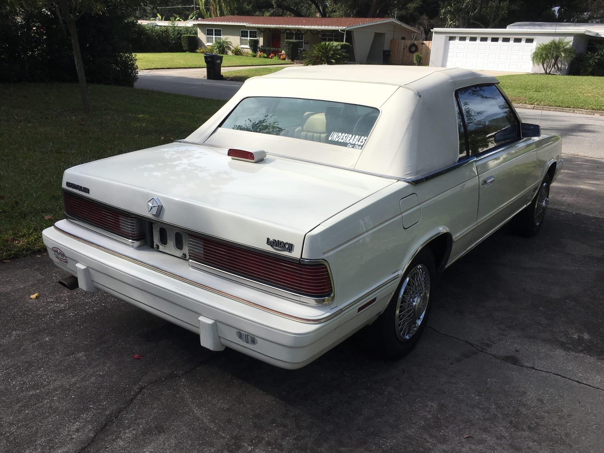 1986 Chrysler LeBaron Convertible at Kissimmee 2019 as E272 - Mecum ...