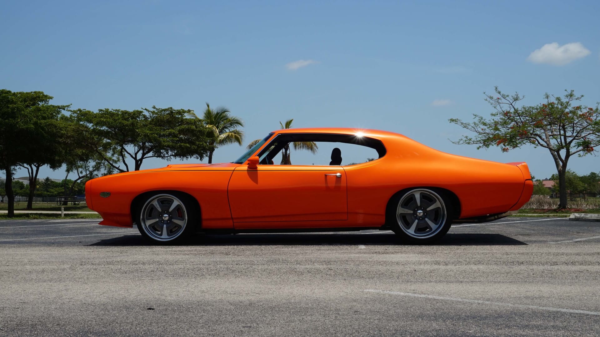 1969 Pontiac Lemans Resto Mod at Kissimmee 2019 as S104 - Mecum Auctions