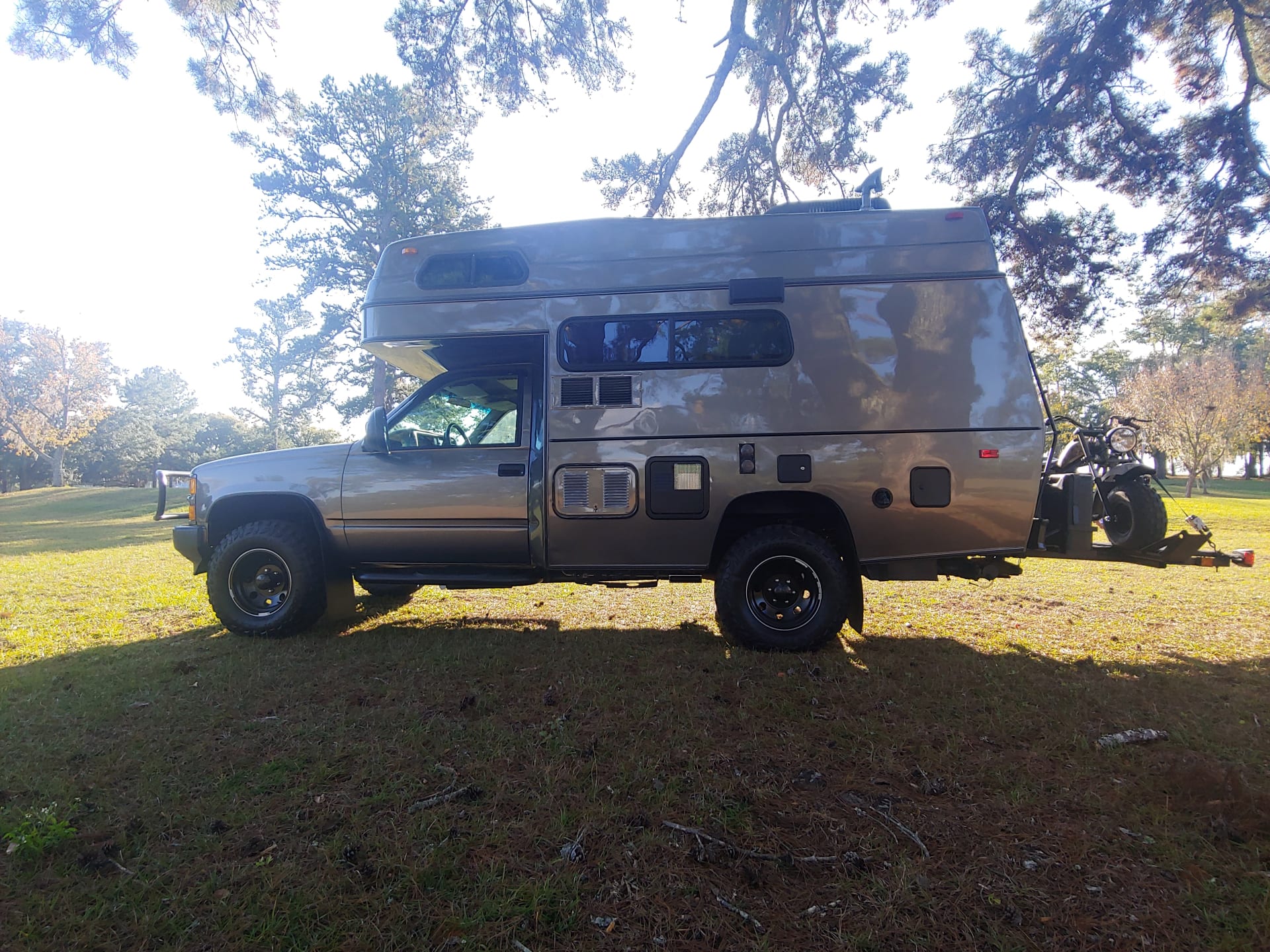 1995 Chevrolet Tiger CX Camper at Kissimmee 2020 as K292 - Mecum Auctions