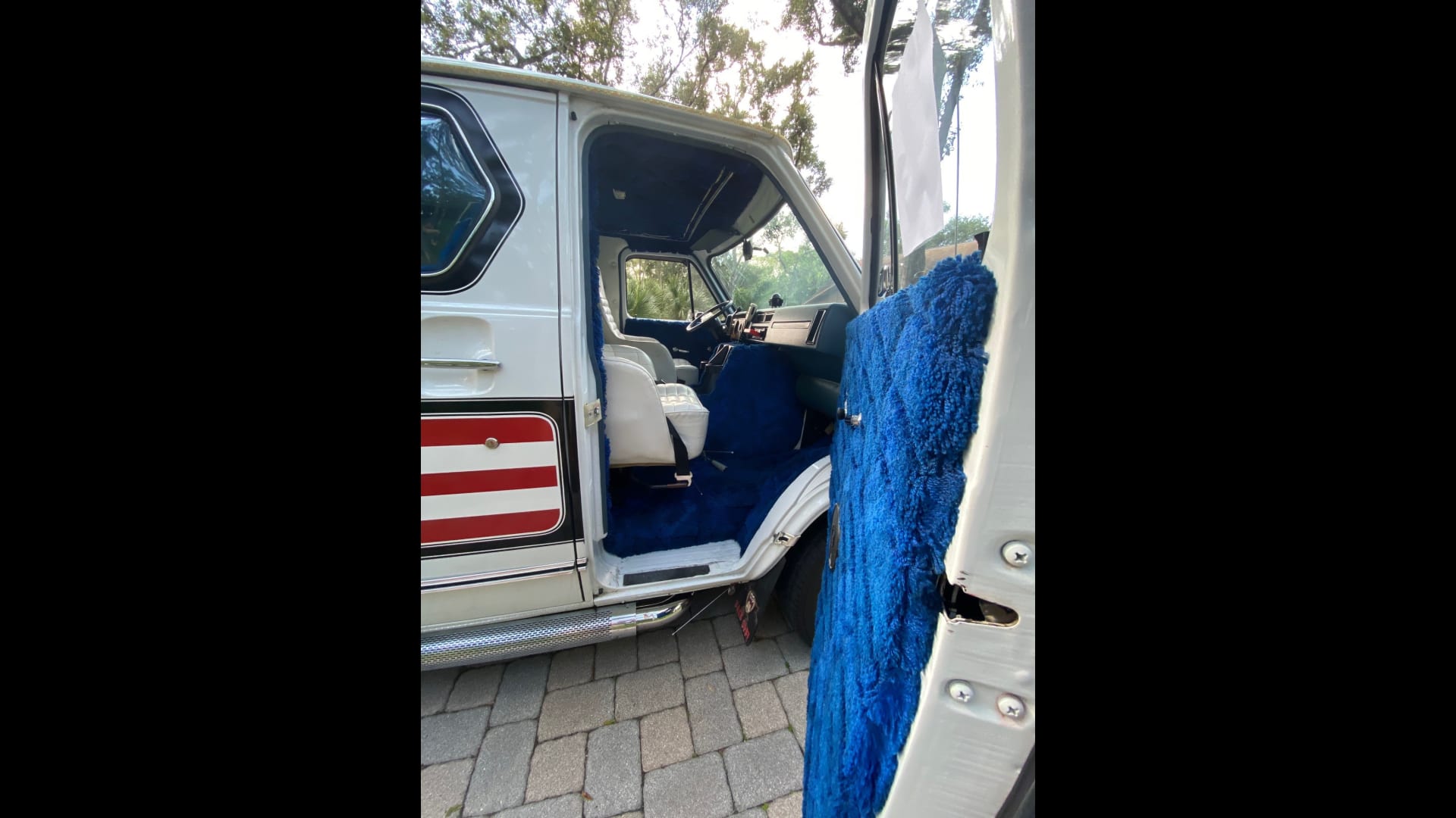 1976 GMC Freedom 76 Van at Kissimmee 2020 as W122 - Mecum Auctions
