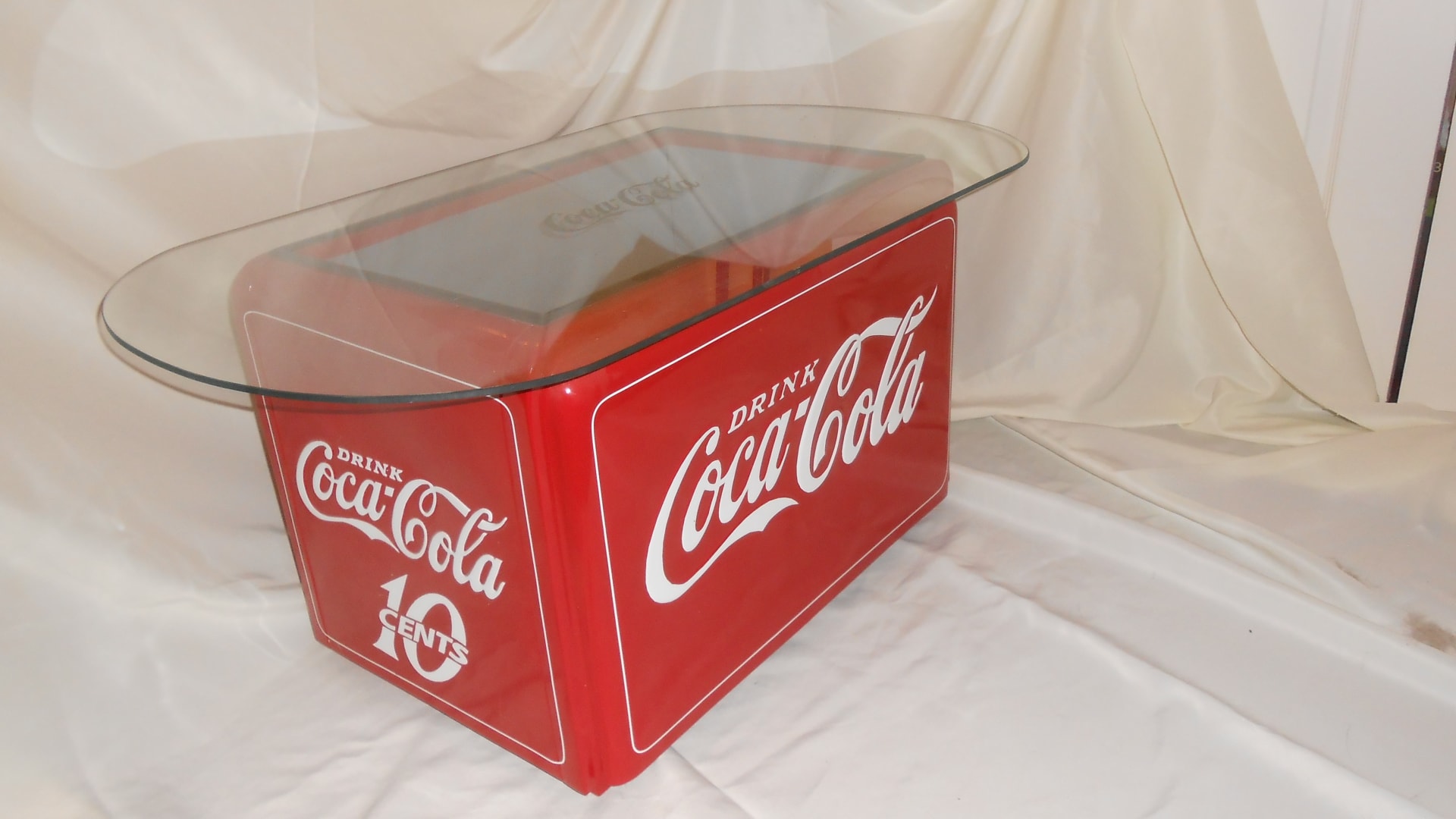 1940s Coca-Cola End Table 18x37x22 at Kissimmee 2020 as M308 - Mecum ...
