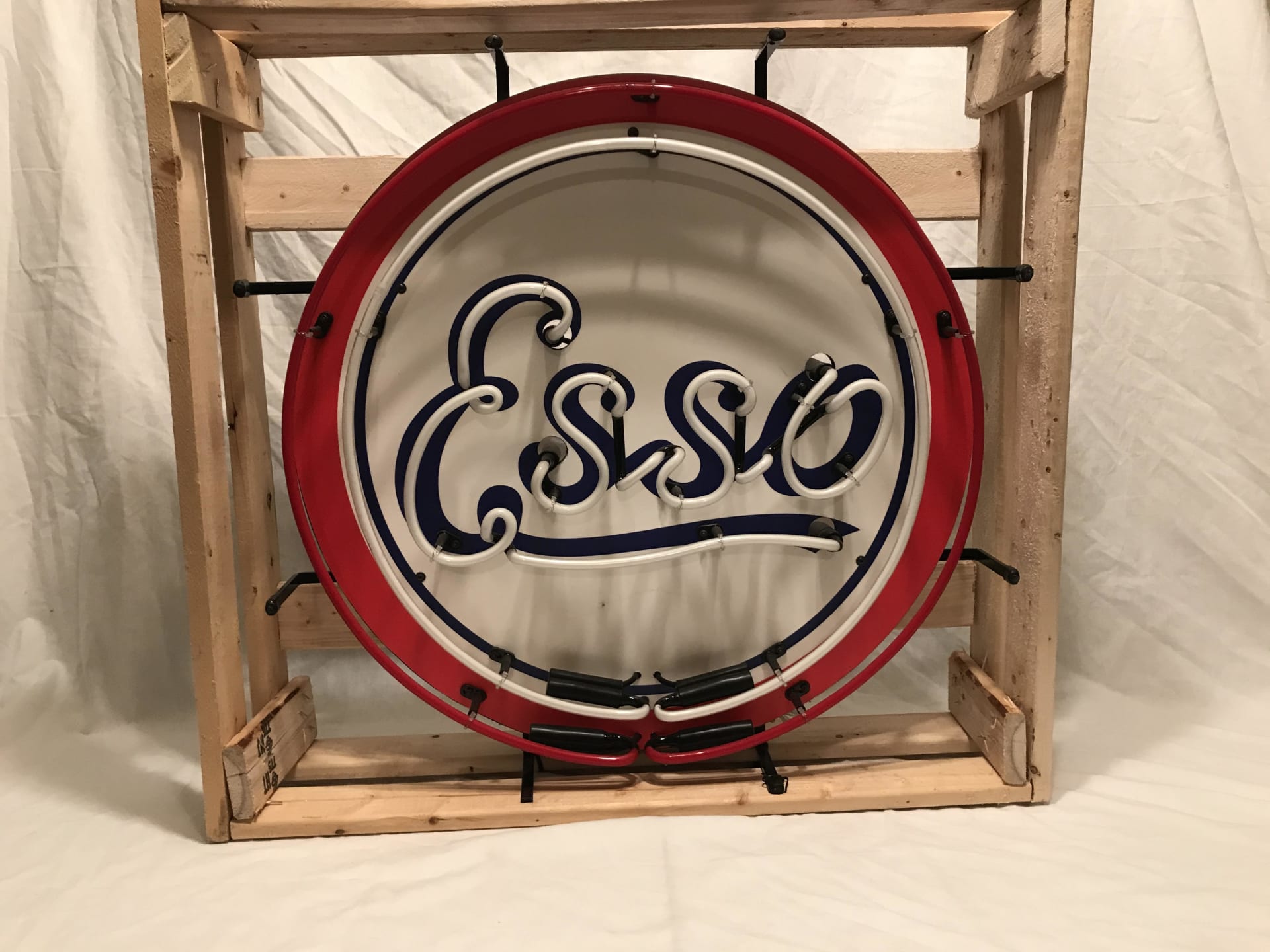 Esso Gas Neon Sign, Reproduction 24x24 at Kissimmee 2020 as M568 ...