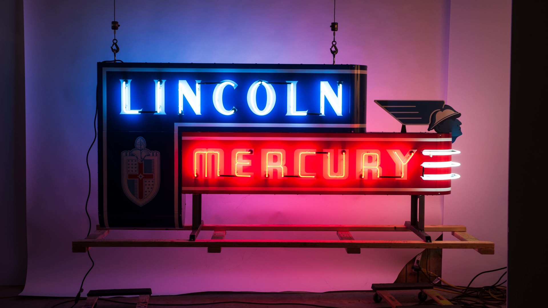 Lincoln Mercury Double-Sided Neon 104x52x30 at Kissimmee 2020 as D210 ...