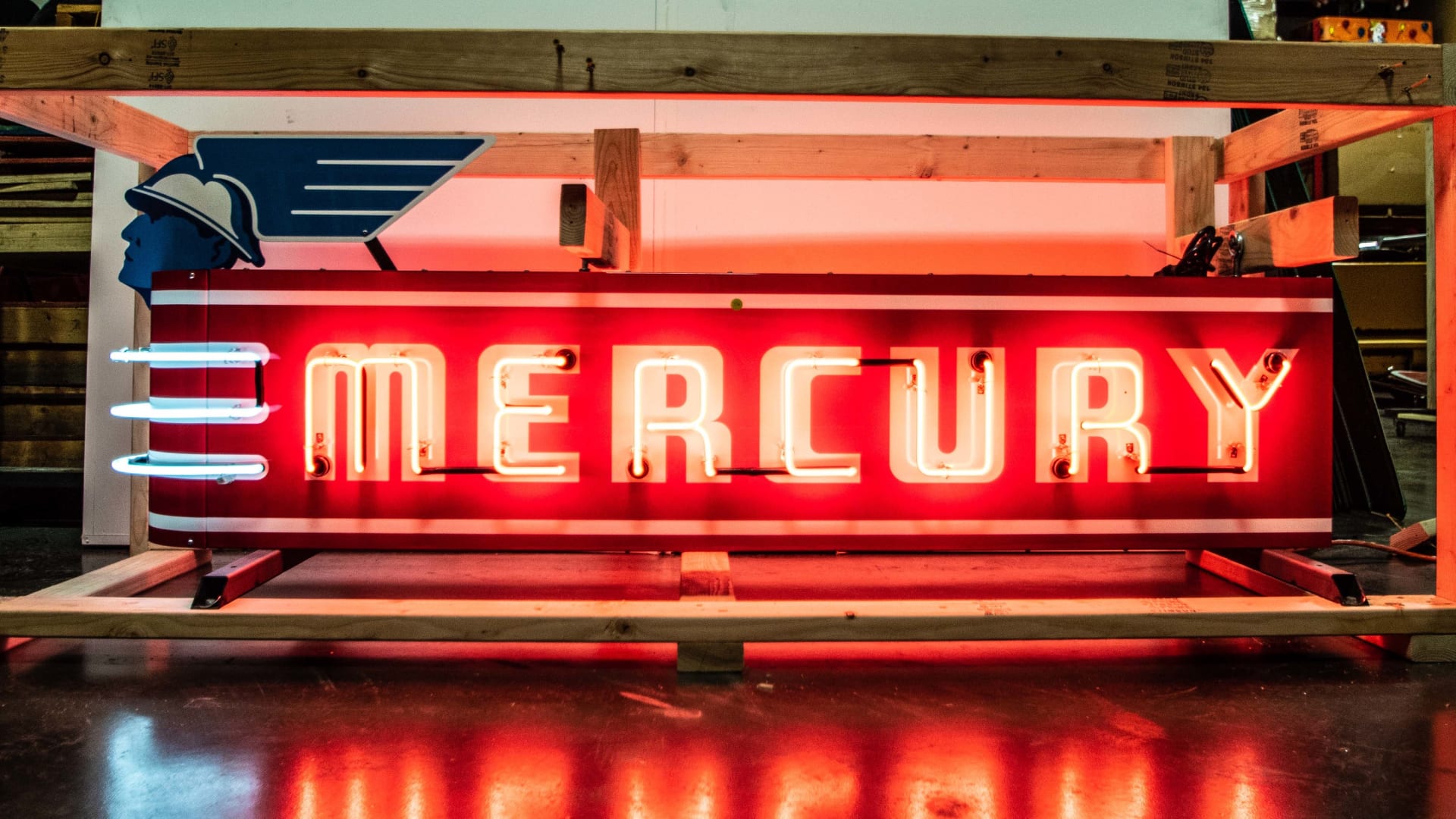 Mercury Double-Sided Neon 80x28x31 at Kissimmee 2020 as D226 - Mecum ...