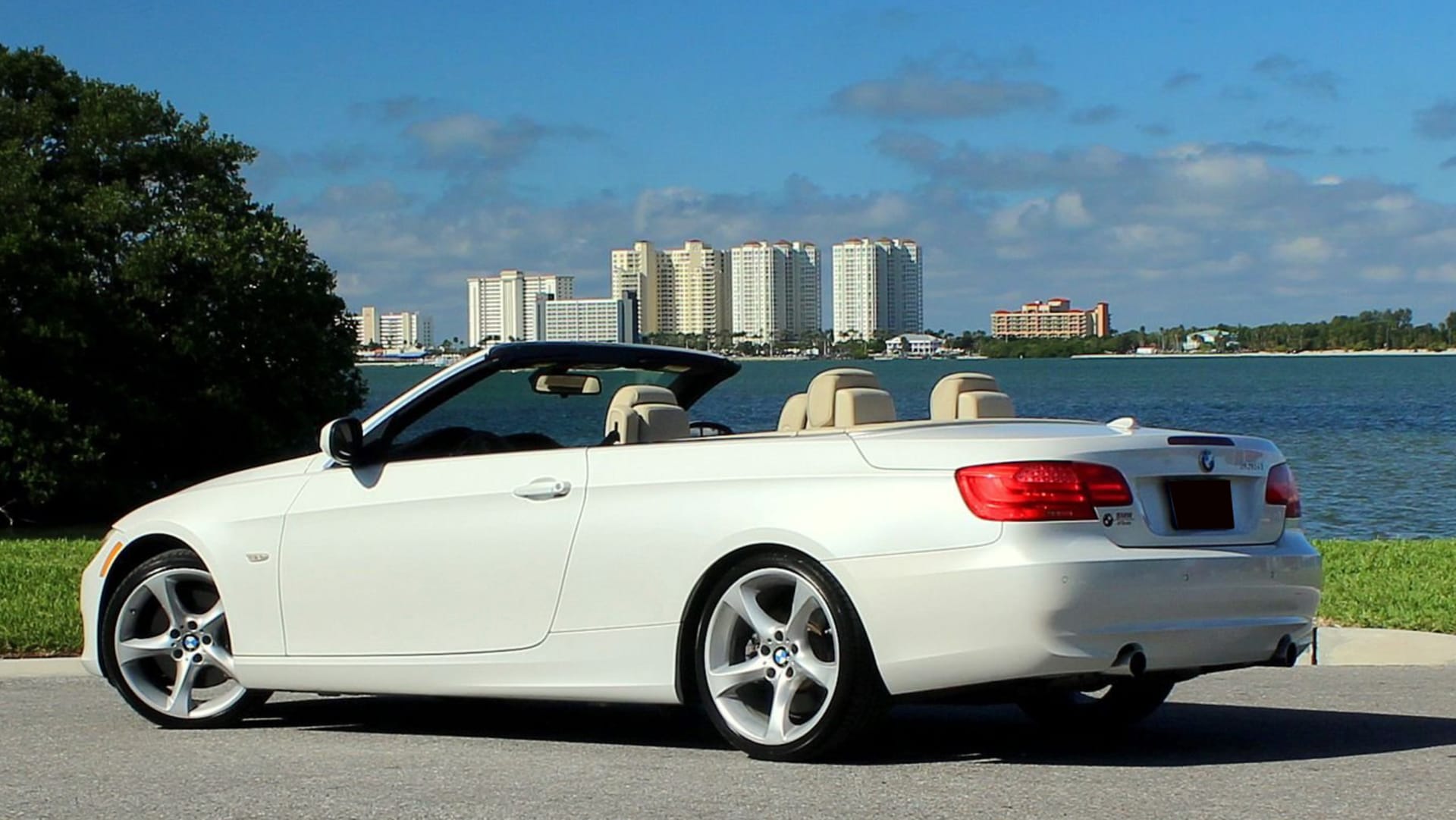 2011 BMW 335i Convertible at Kissimmee 2020 asJ60.1 - Mecum Auctions
