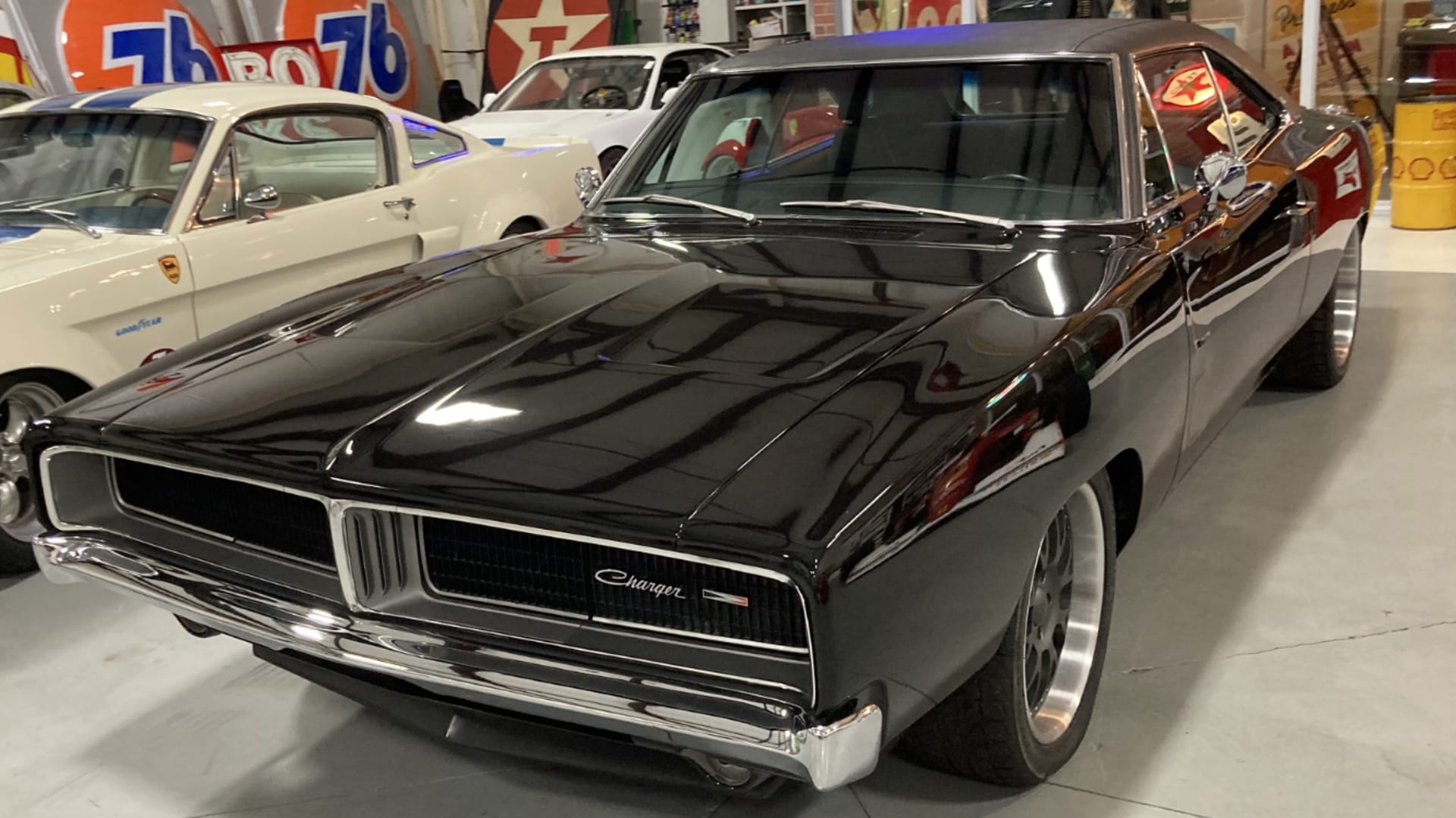 1969 Dodge Charger Resto Mod at Kissimmee 2021 as F94 - Mecum Auctions