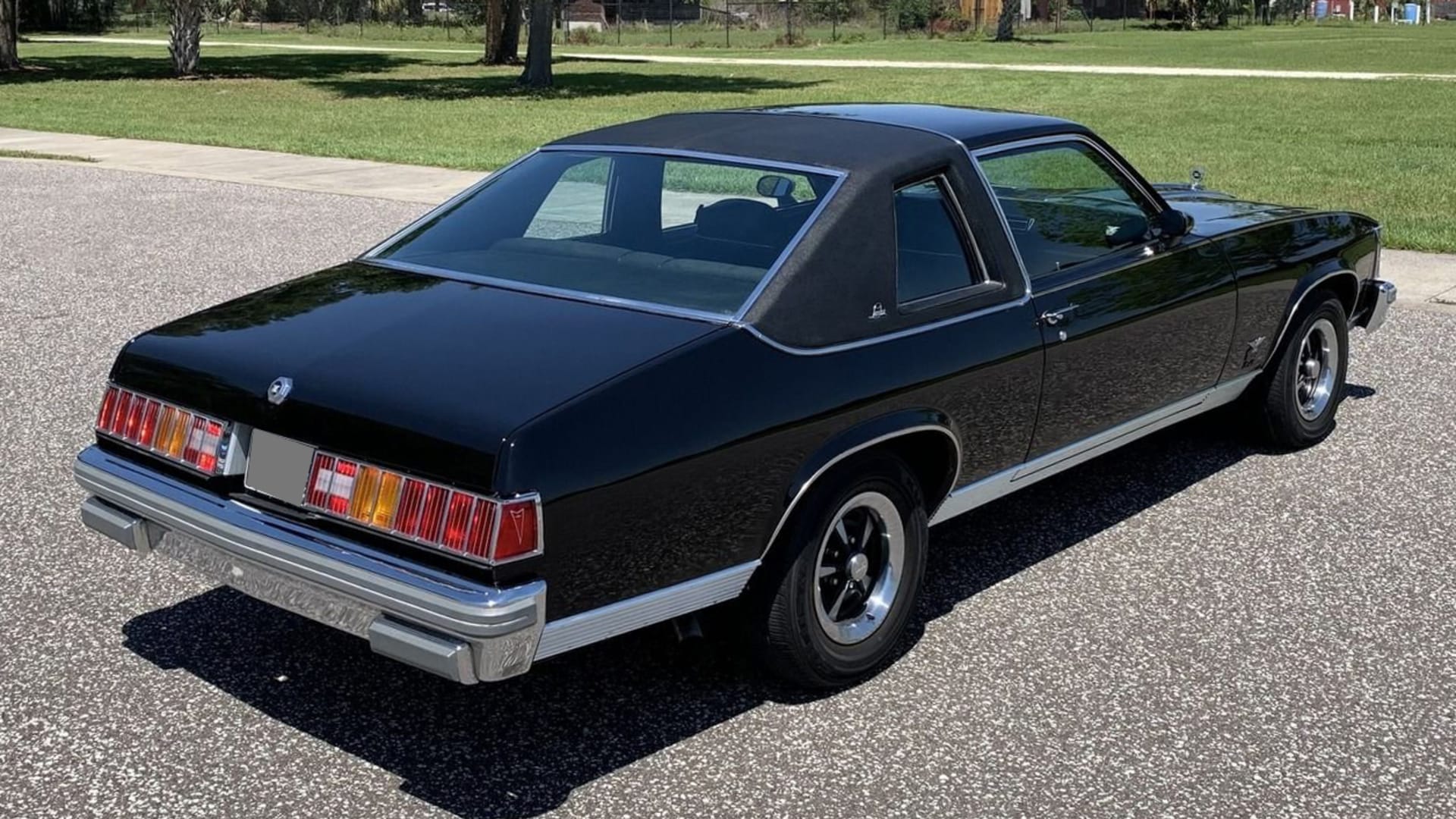 1978 Pontiac Phoenix LJ at Kissimmee 2022 as J98 - Mecum Auctions