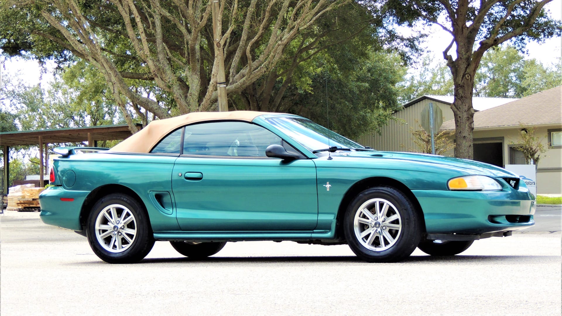 1998 Ford Mustang Convertible at Kissimmee 2022 as J166 - Mecum Auctions
