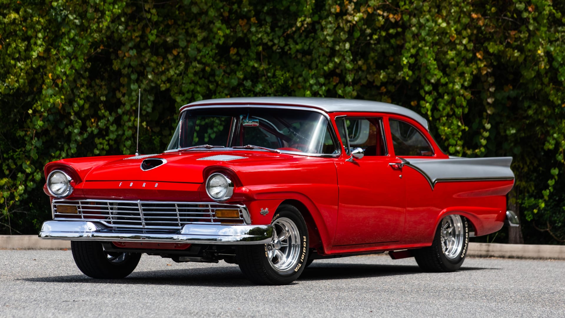 1957 Ford Custom 300 at Kissimmee 2022 as G124 - Mecum Auctions