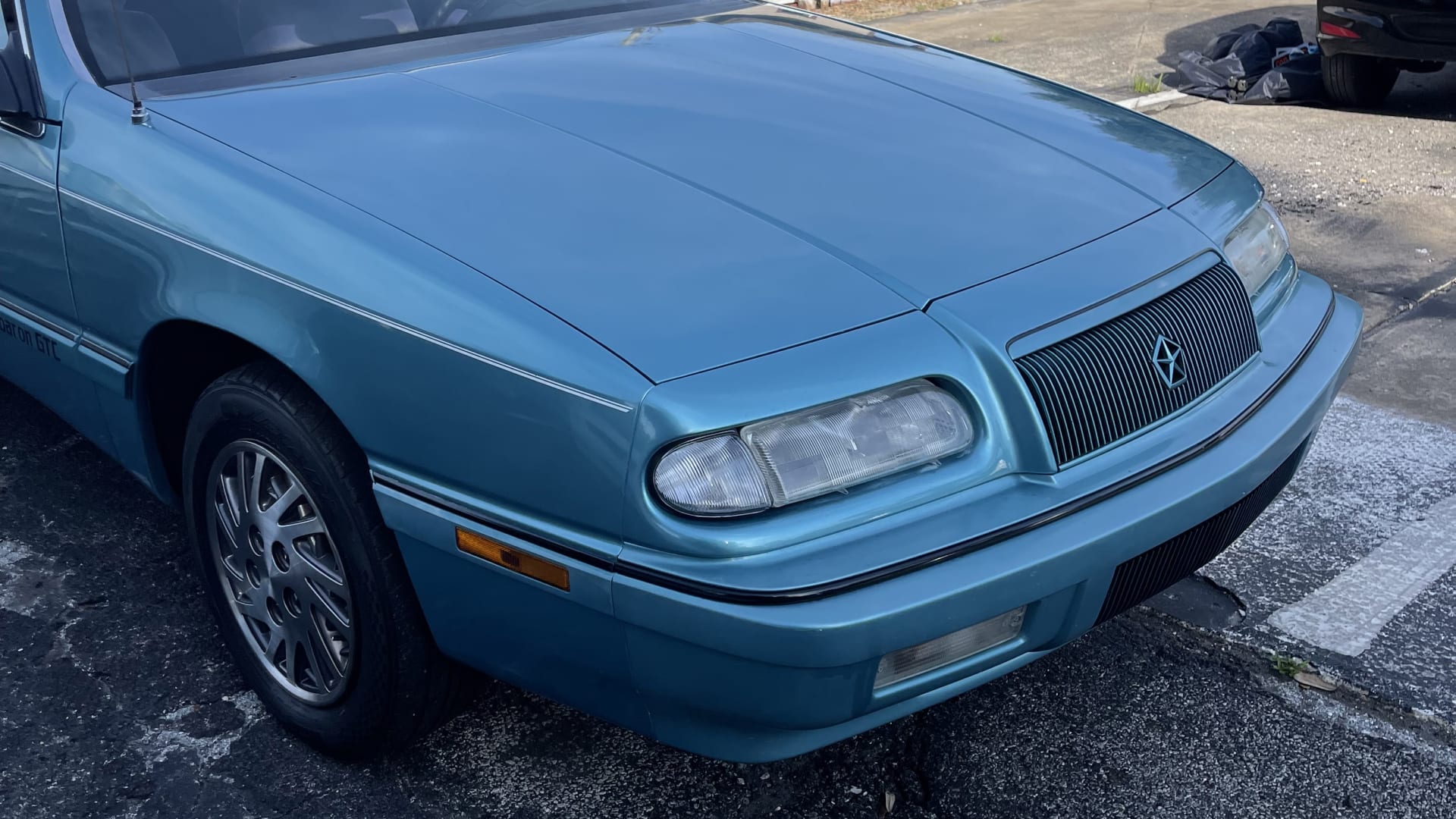1993 Chrysler Lebaron at Kissimmee 2022 as E169 - Mecum Auctions
