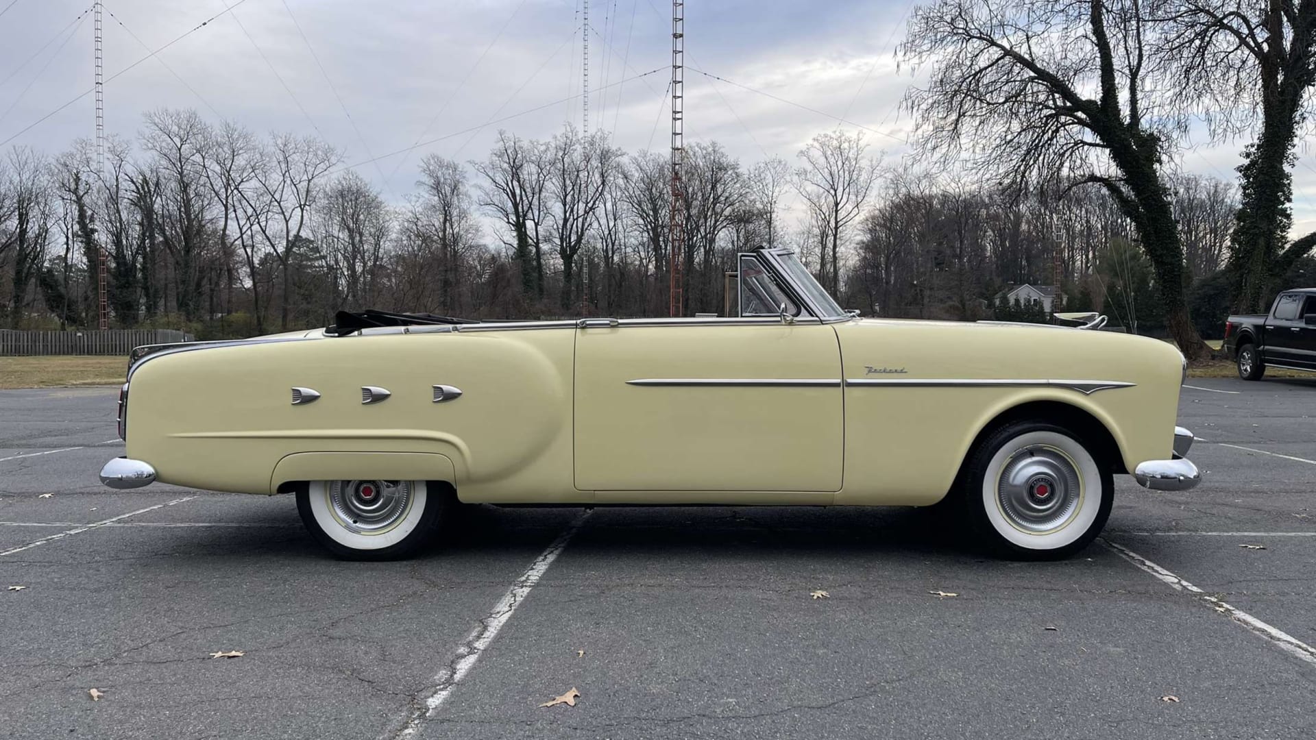 1952 Packard 250 Convertible at Kissimmee 2022 as E195 - Mecum Auctions