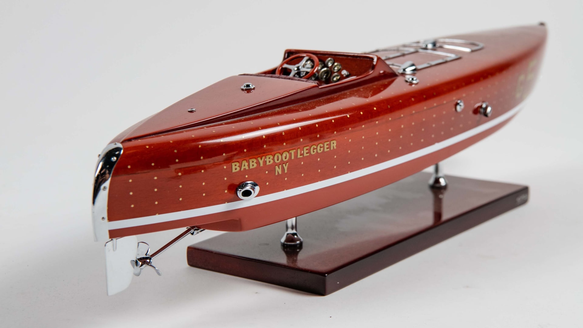 Baby Bootlegger Boat Model By Kiade at Kissimmee 2022 as Z327 - Mecum ...