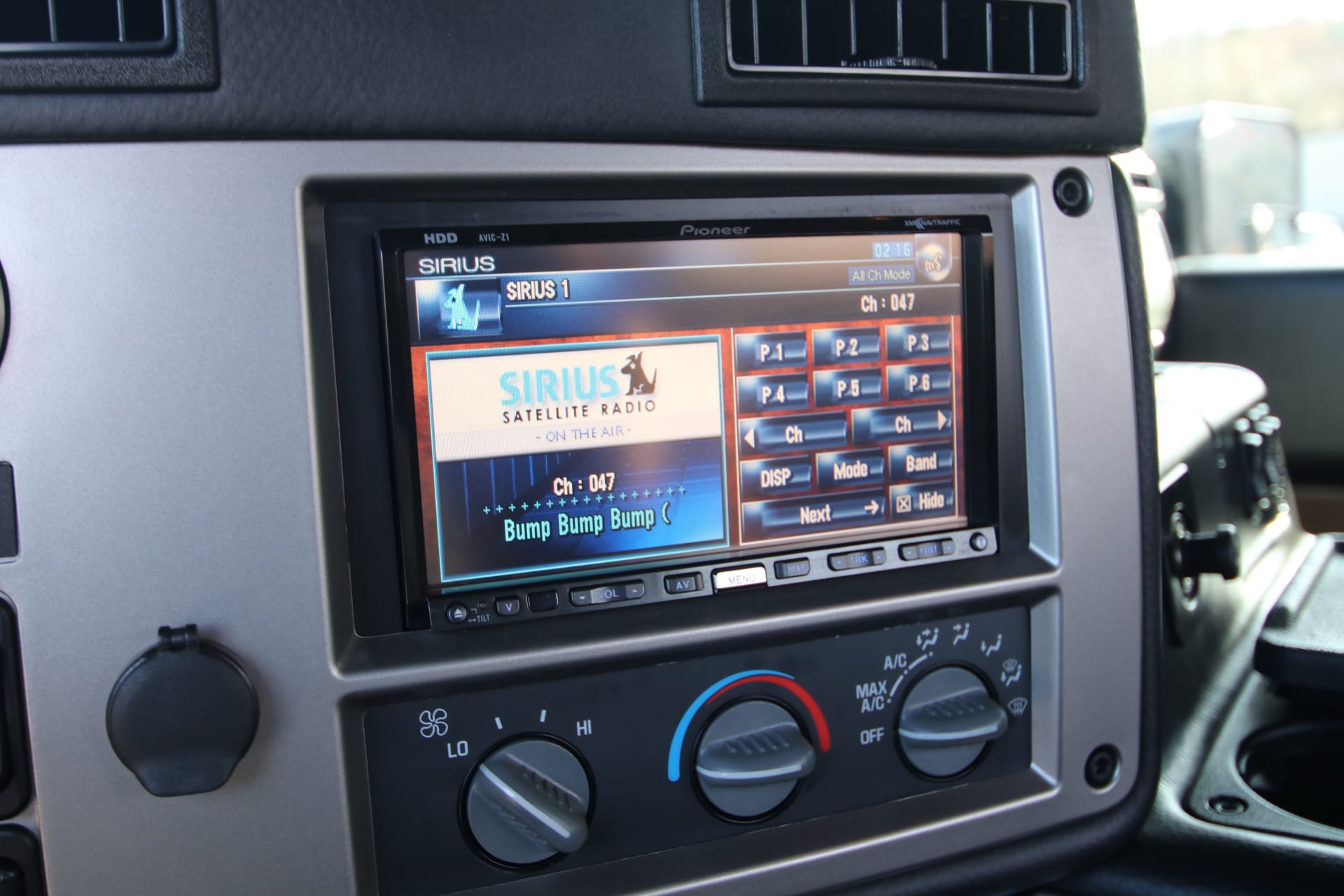 2006 Hummer H1 at Kissimmee 2022 as F96.1 - Mecum Auctions
