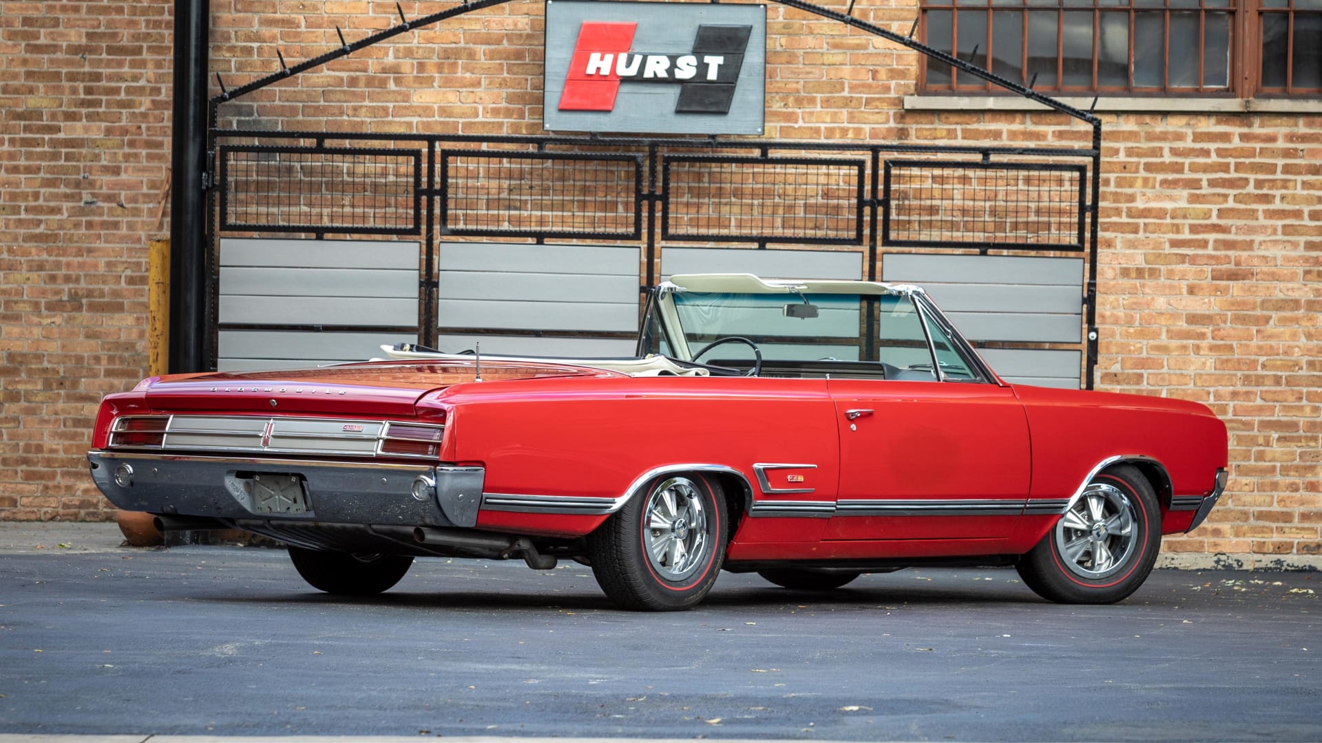 1965 Oldsmobile 442 Convertible at Kissimmee 2022 as S73.1 - Mecum Auctions