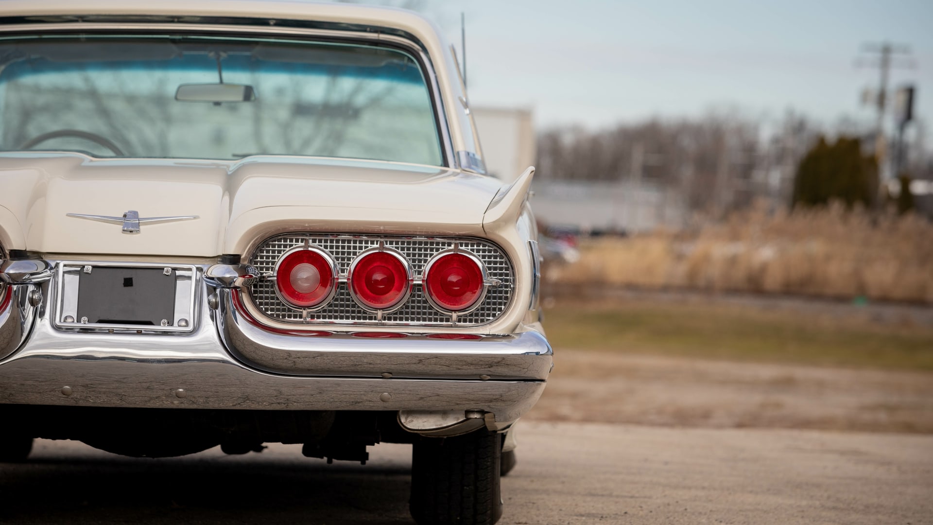 1960 Ford Thunderbird at Kissimmee 2022 as U50 - Mecum Auctions