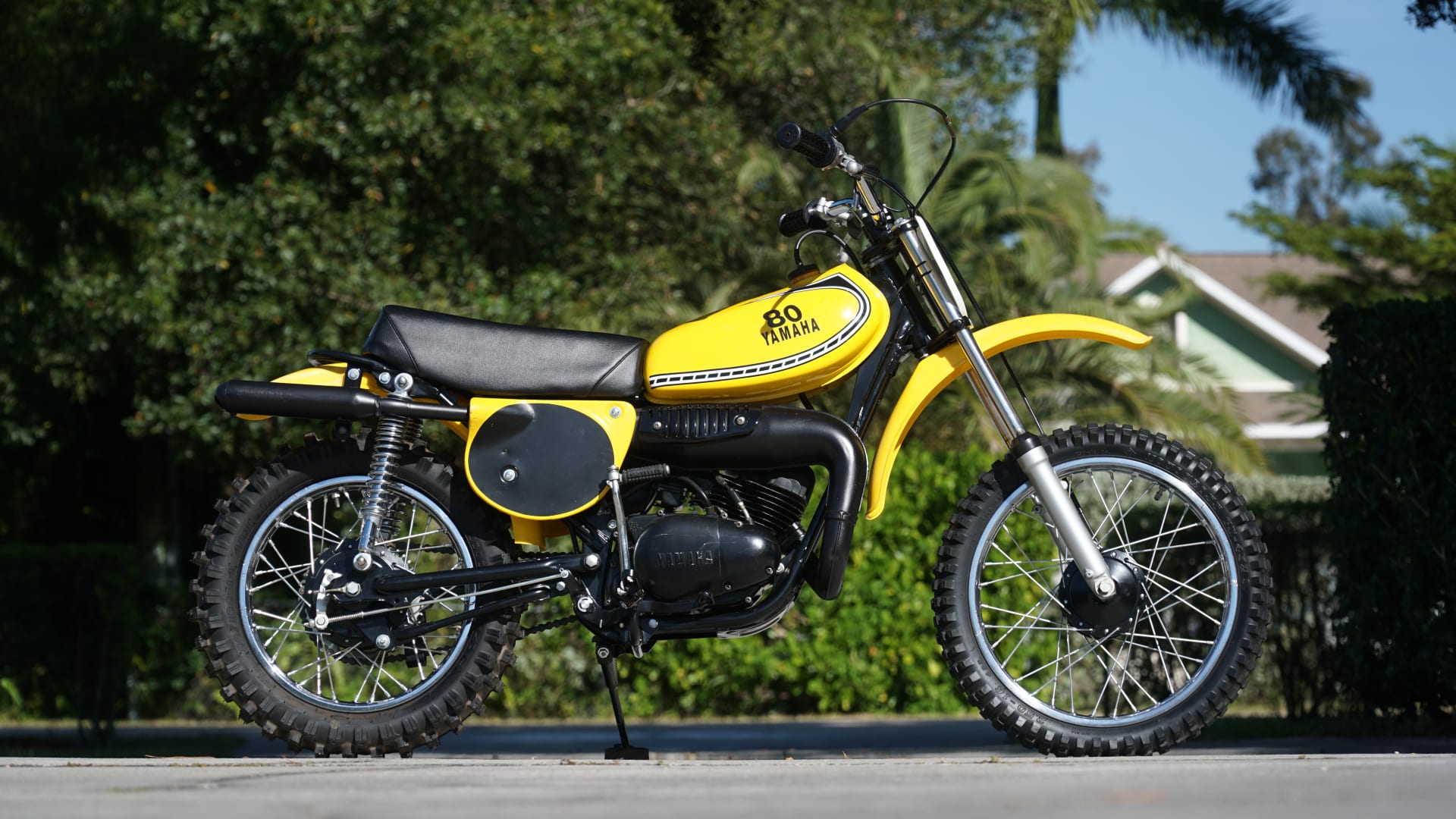 1975 Yamaha YZ80 at Kissimmee 2022 as T7.2 - Mecum Auctions
