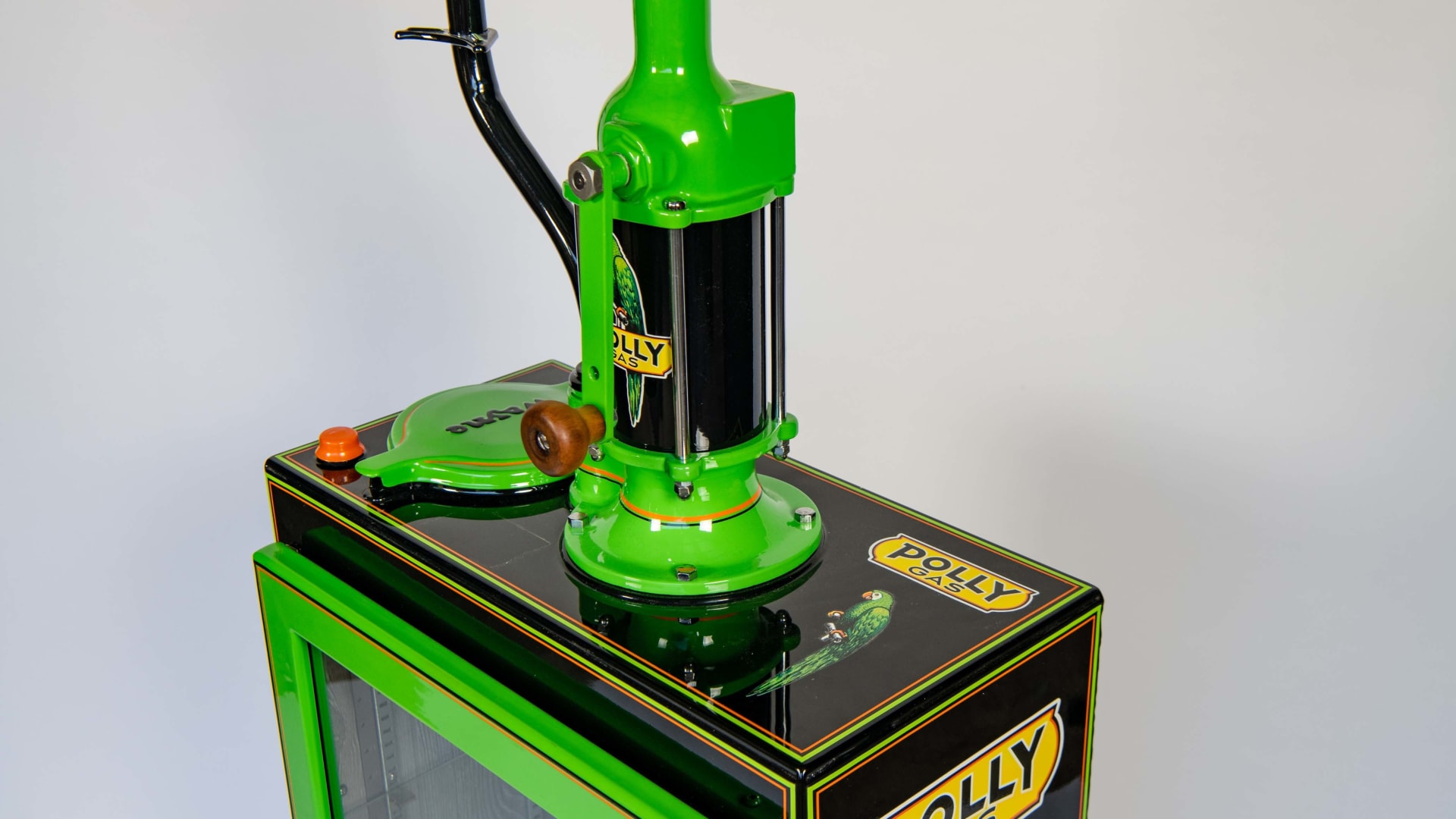 Polly Gas Lubester Display at Kissimmee 2022 asM736 - Mecum Auctions