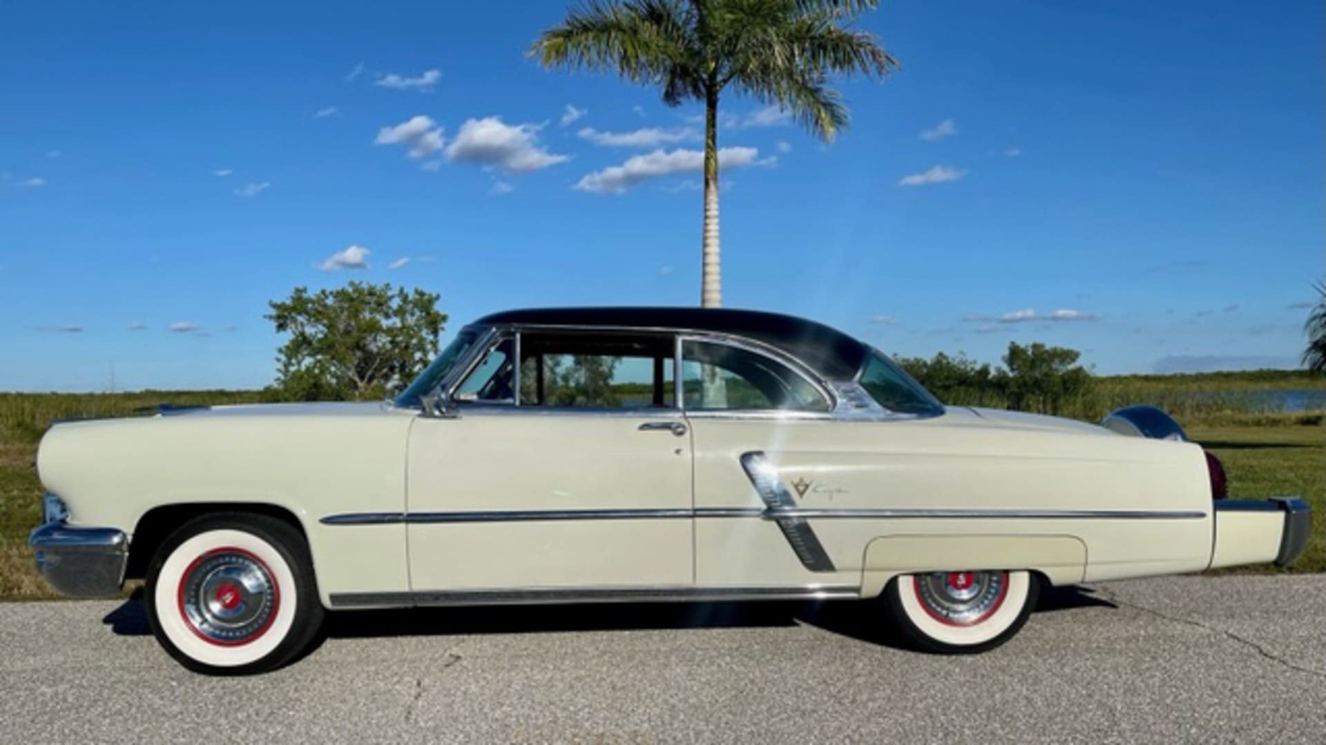 1952 Lincoln Capri Coupe at Kissimmee 2022 as G138.1 - Mecum Auctions