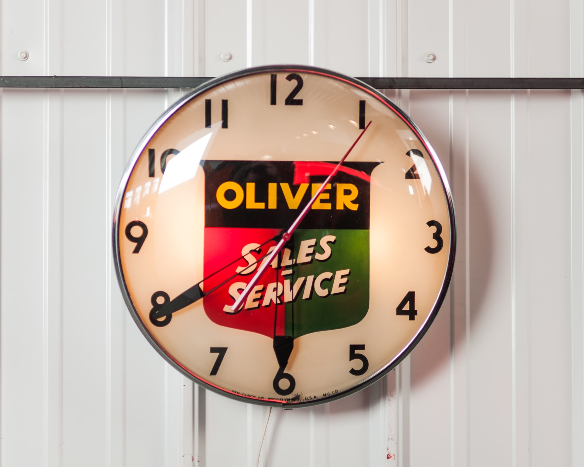 Oliver Clock Neon 14 Inch Diameter at Gone Farmin' Spring Classic 2017 ...
