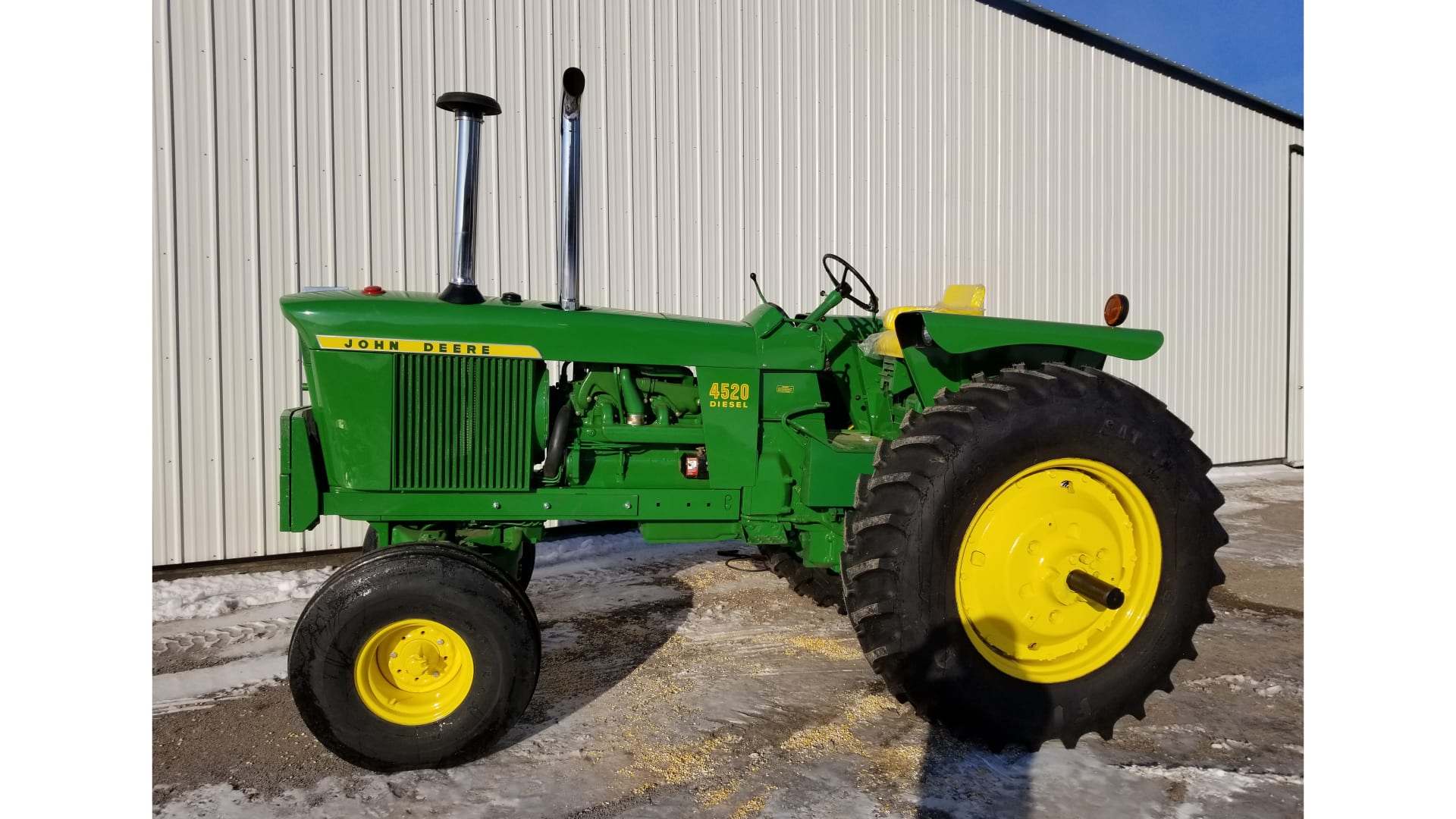 1969 John Deere 4520 at Davenport 2019 as F52 - Mecum Auctions