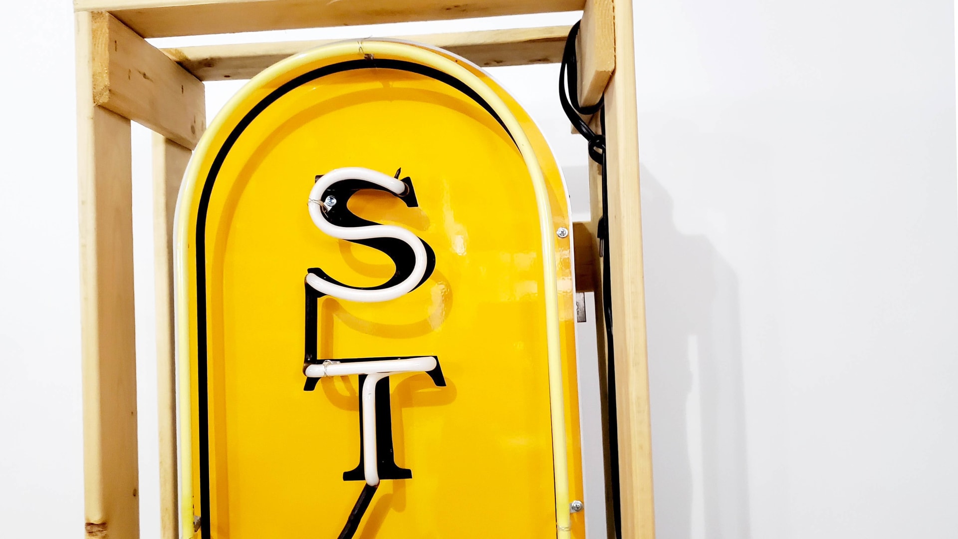 Studebaker New Modern SSTN 16x96x9 at Davenport 2020 as T65 - Mecum ...