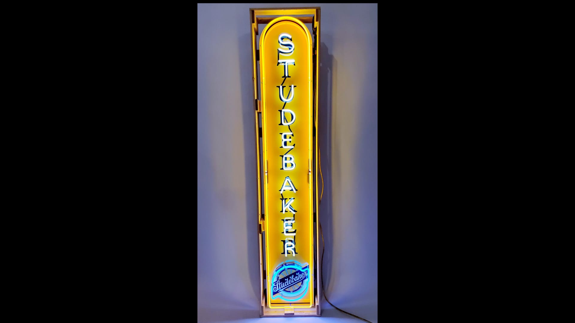 Studebaker New Modern SSTN 16x96x9 at Davenport 2020 as T65 - Mecum ...