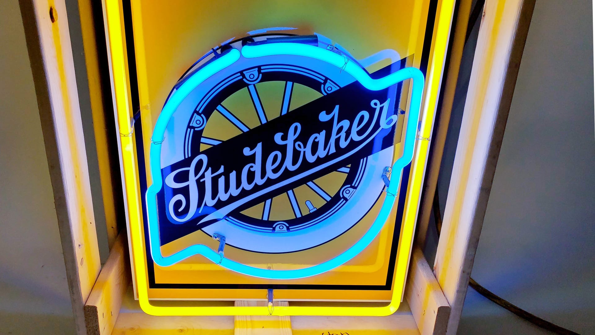 Studebaker New Modern SSTN 16x96x9 at Davenport 2020 as T65 - Mecum ...