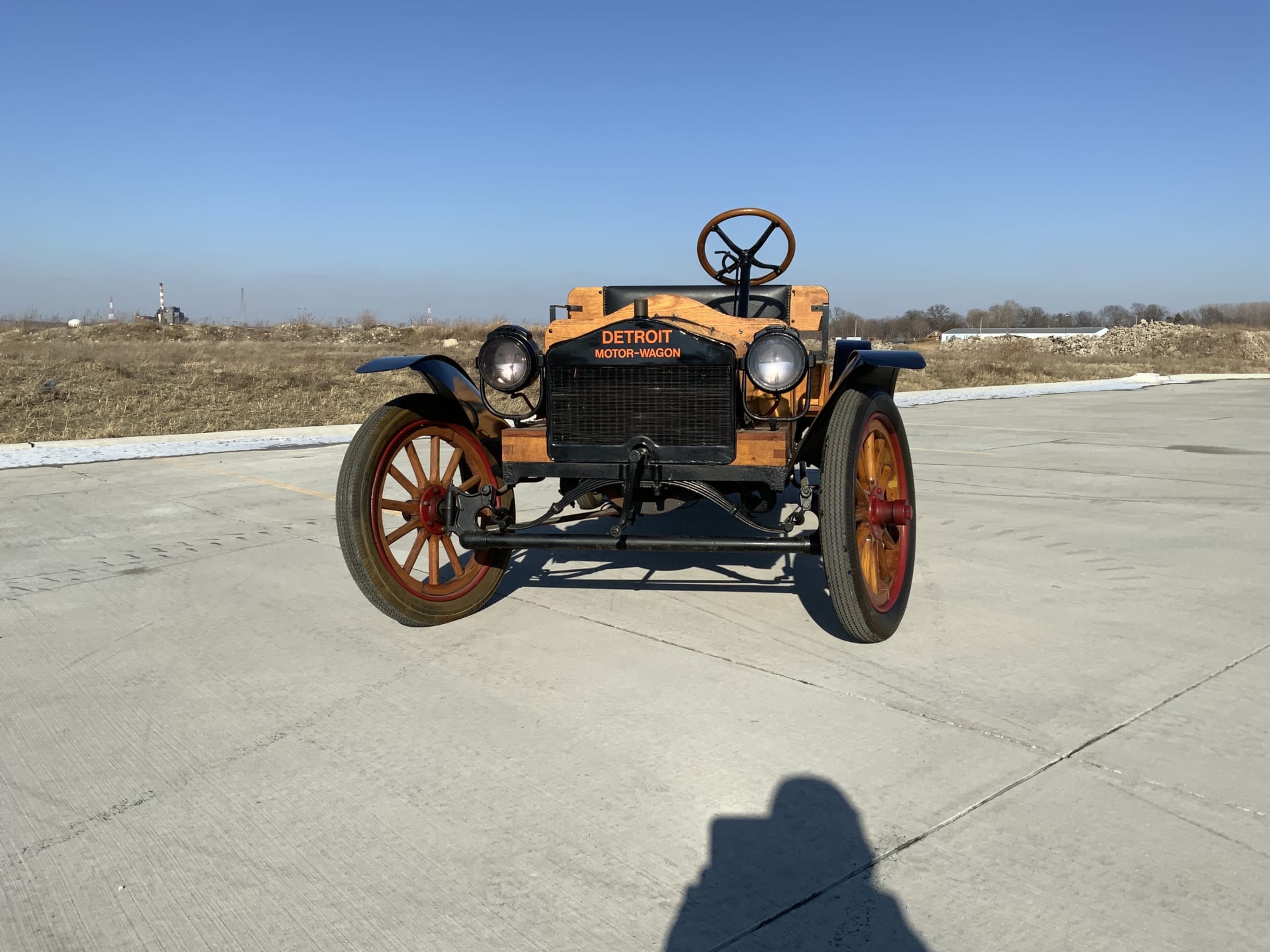 1912 Detroit Motor Wagon Half-Ton Flatbed with Sideboards at Gone ...