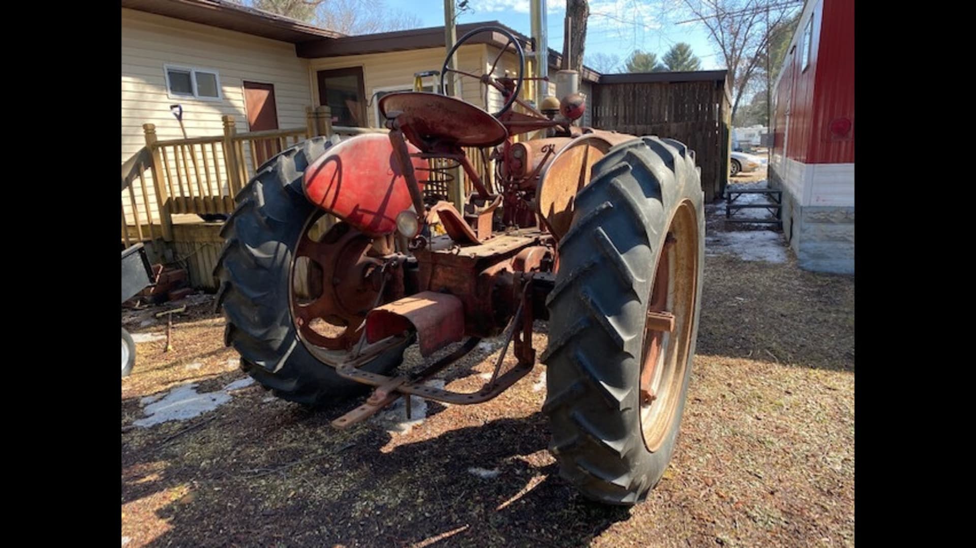 1940 Farmall H at Gone Farmin' Spring Classic 2022 as F18 - Mecum Auctions