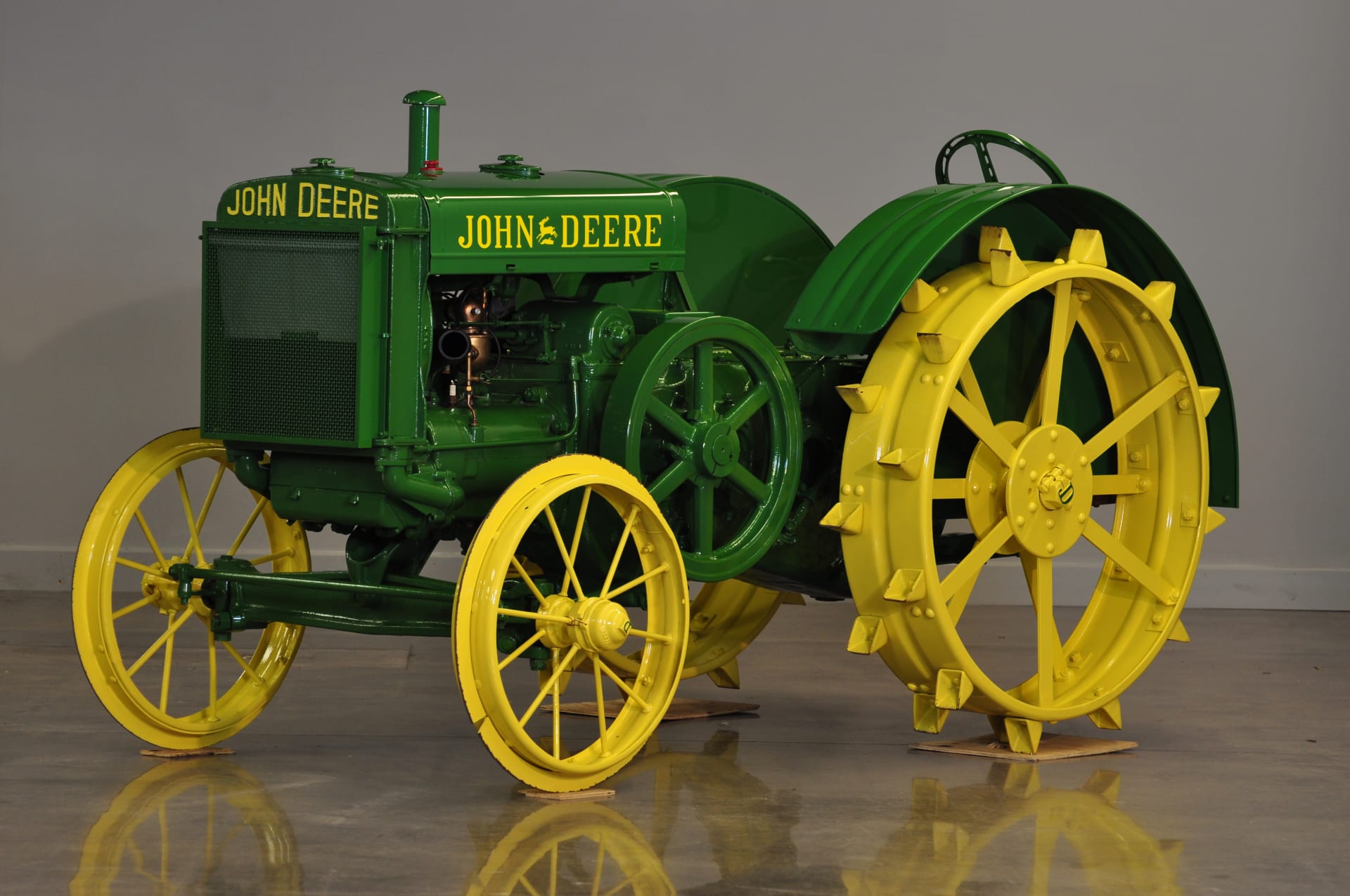 1924 John Deere D at Gone Farmin' Tractor Spring Classic 2014 as S31 ...