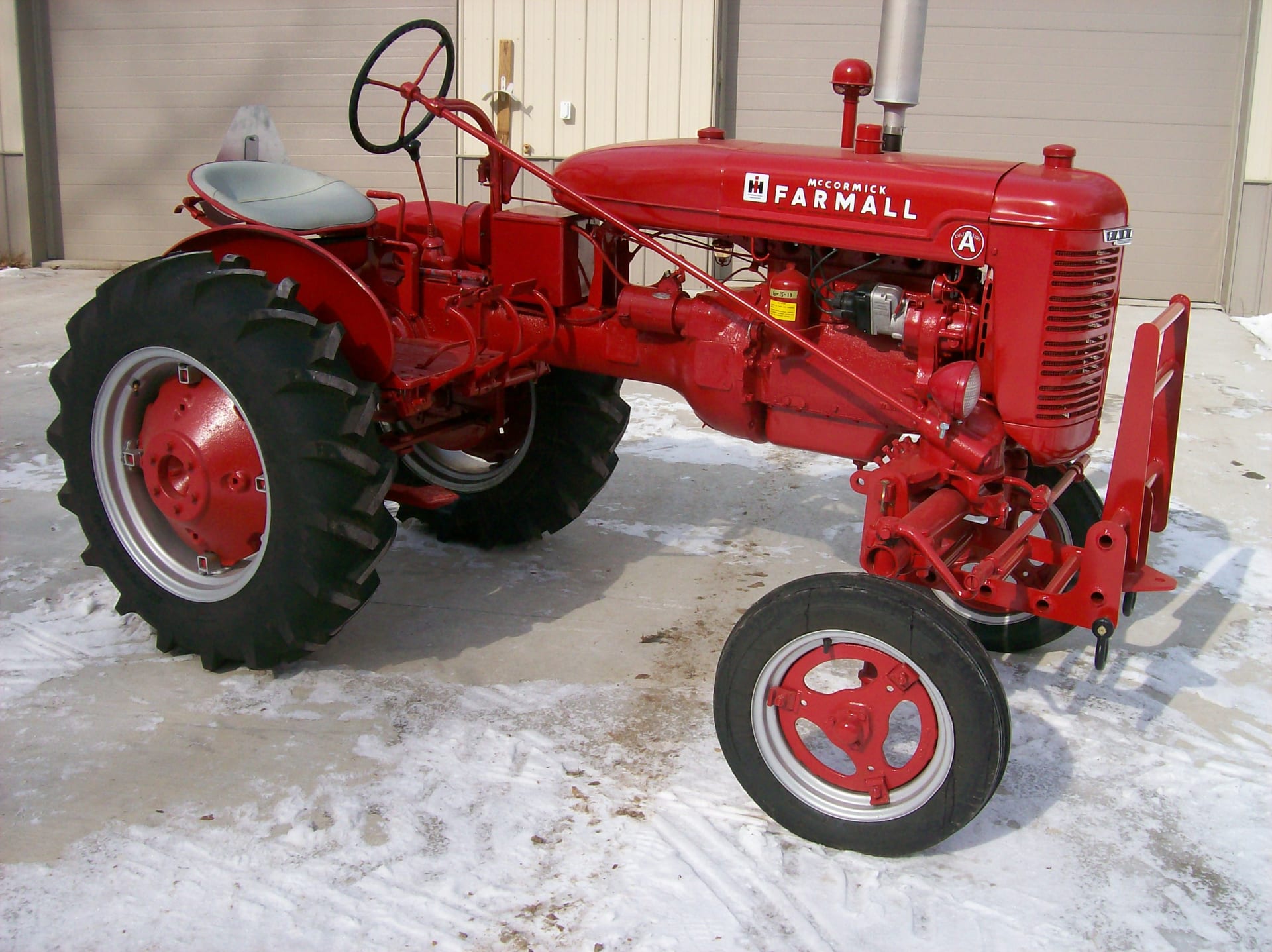 1945 Farmall A Cultivision at Gone Farmin' Tractor Spring Classic 2014 ...