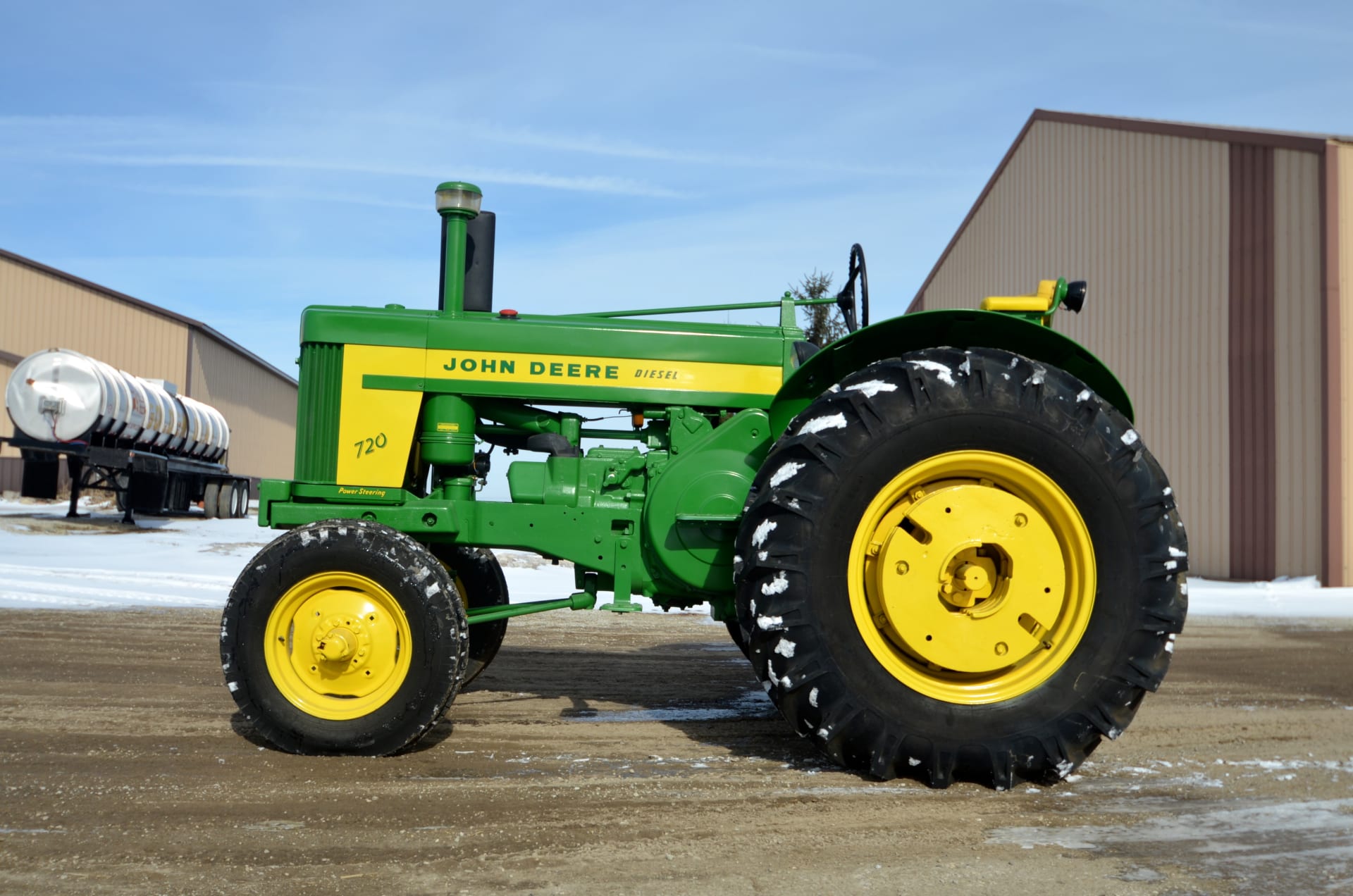 1957 John Deere 720 Standard at Gone Farmin' Spring Classic 2015 as S69 ...