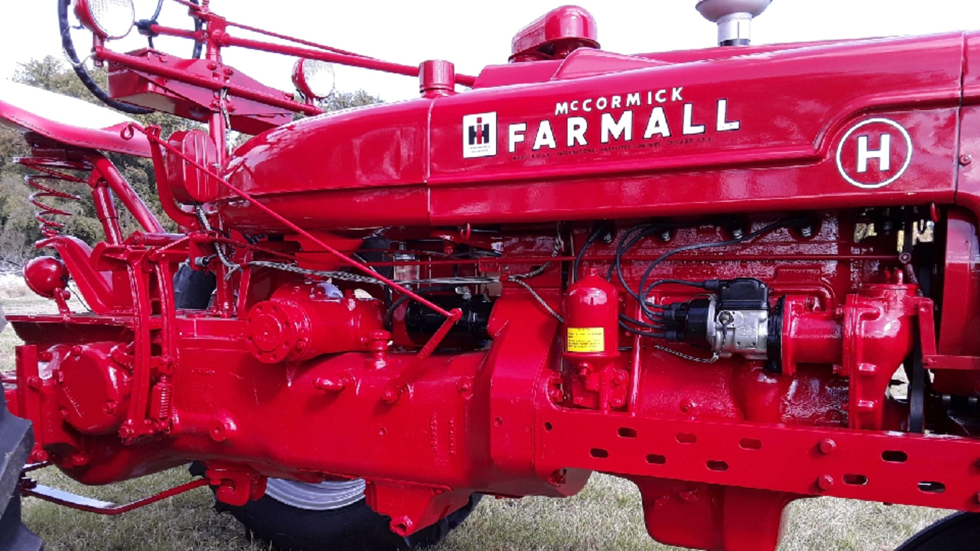 1948 Farmall H at Gone Farmin' Iowa Premier 2018 asS25 - Mecum Auctions