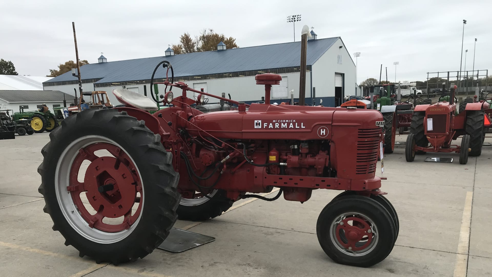 1939 Farmall H at Gone Farmin' Fall Premier 2019 as W92 - Mecum Auctions