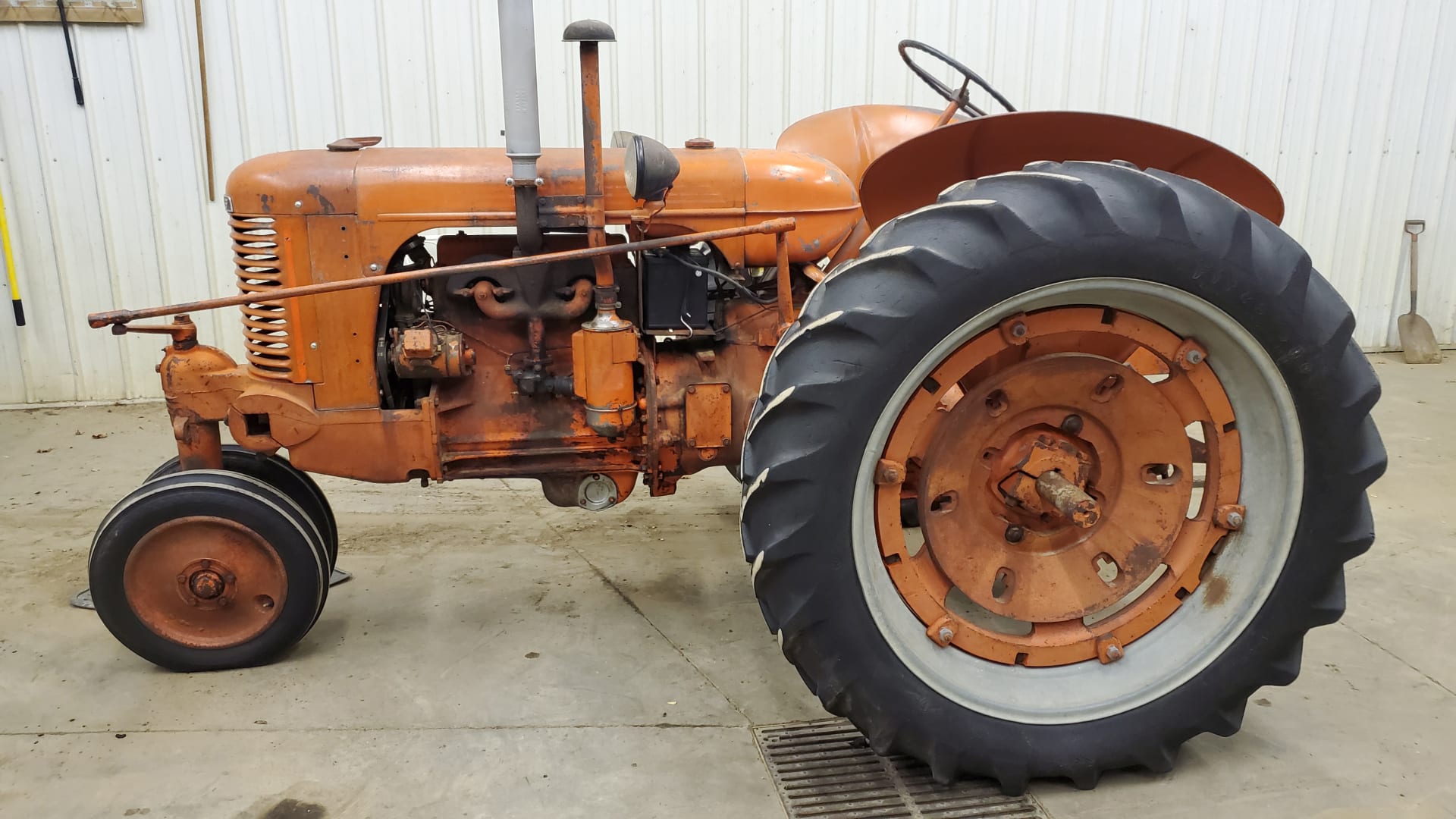 Case Sc at Gone Farmin' Fall Premier 2020 as F184 - Mecum Auctions