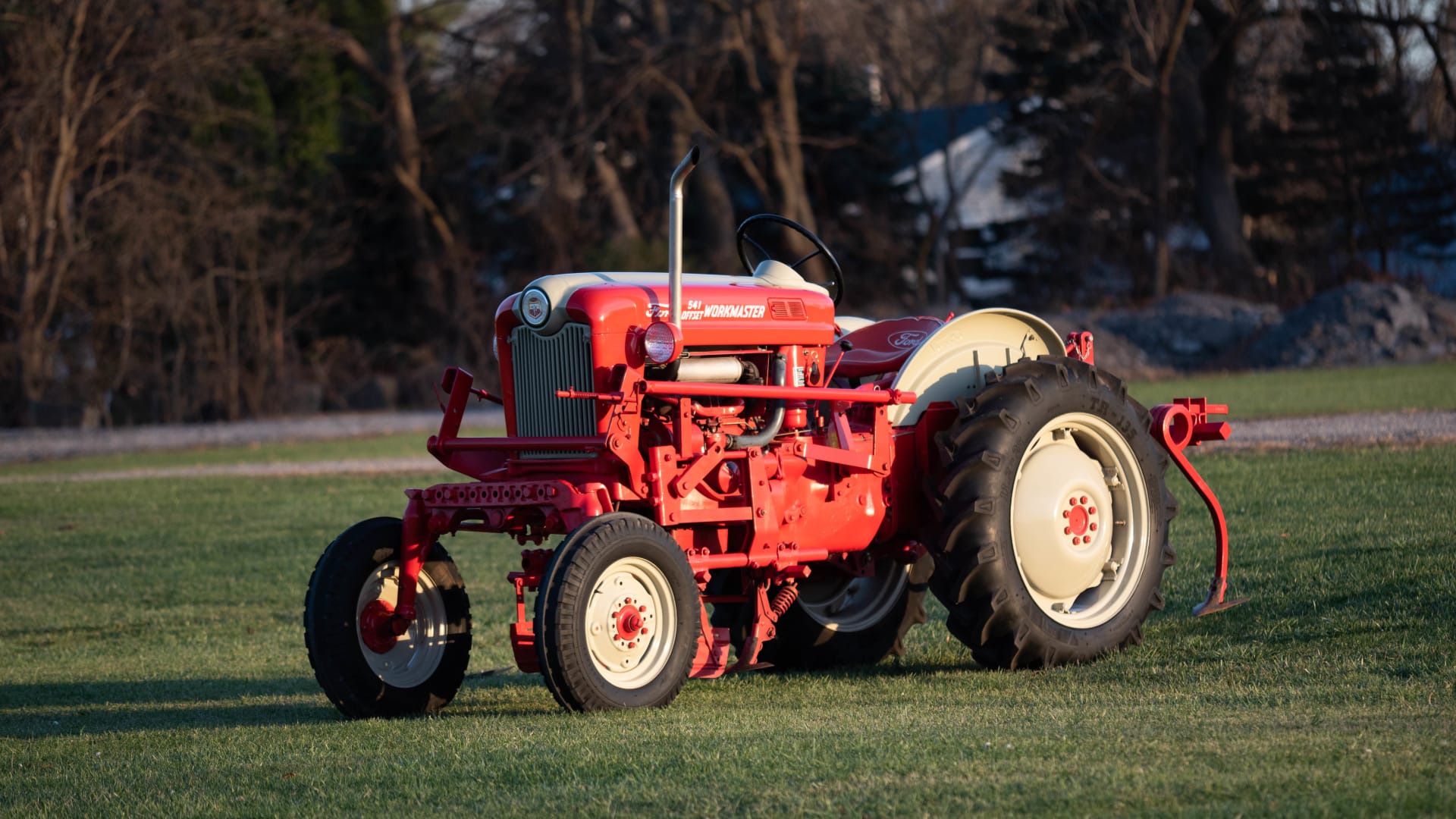 1959 Ford 541 Offset Workmaster at Gone Farmin' Fall Premier 2020 as ...