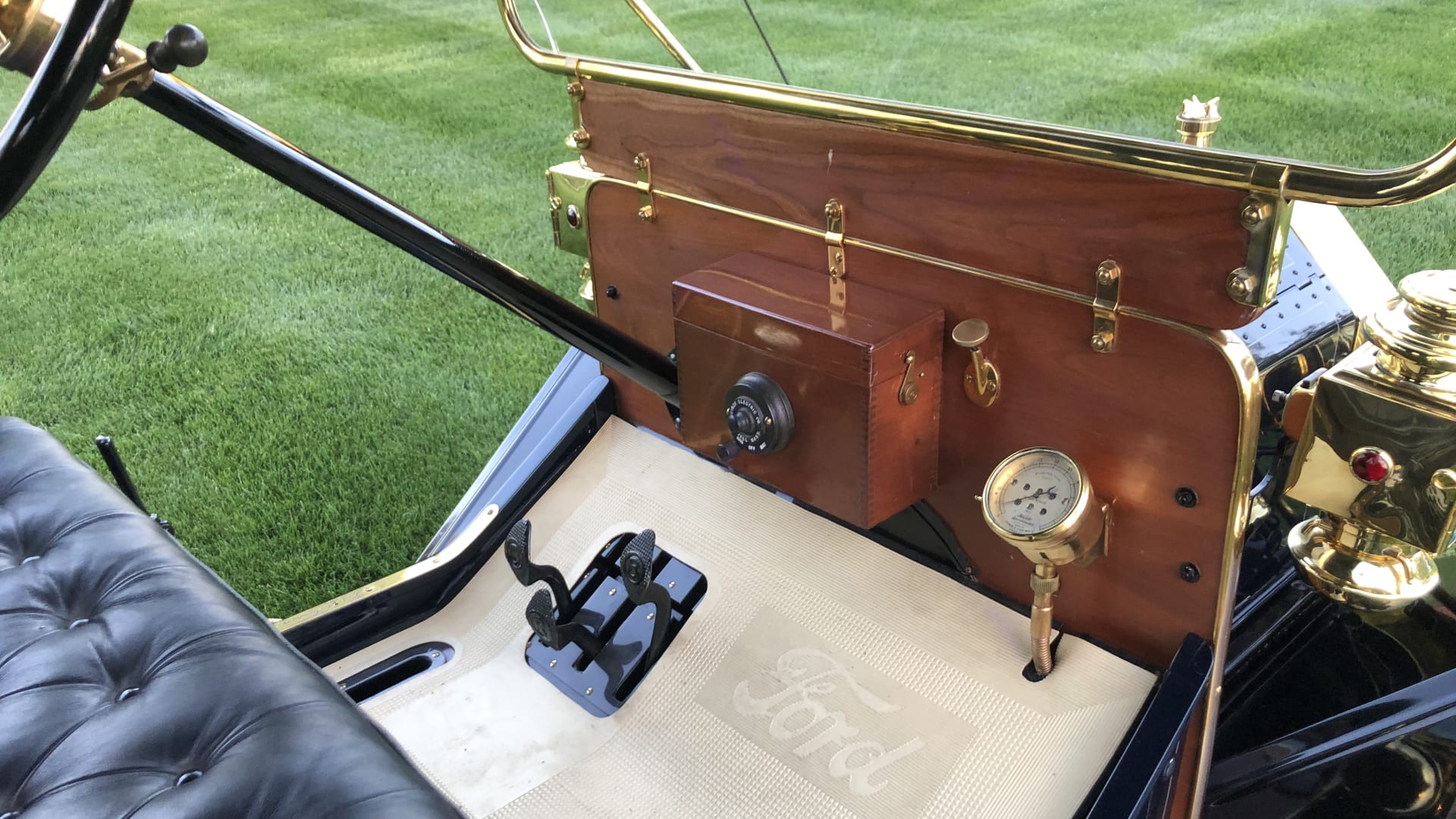 1911 Ford Model T Brass Touring Car at Gone Farmin' Fall Premier 2021 ...