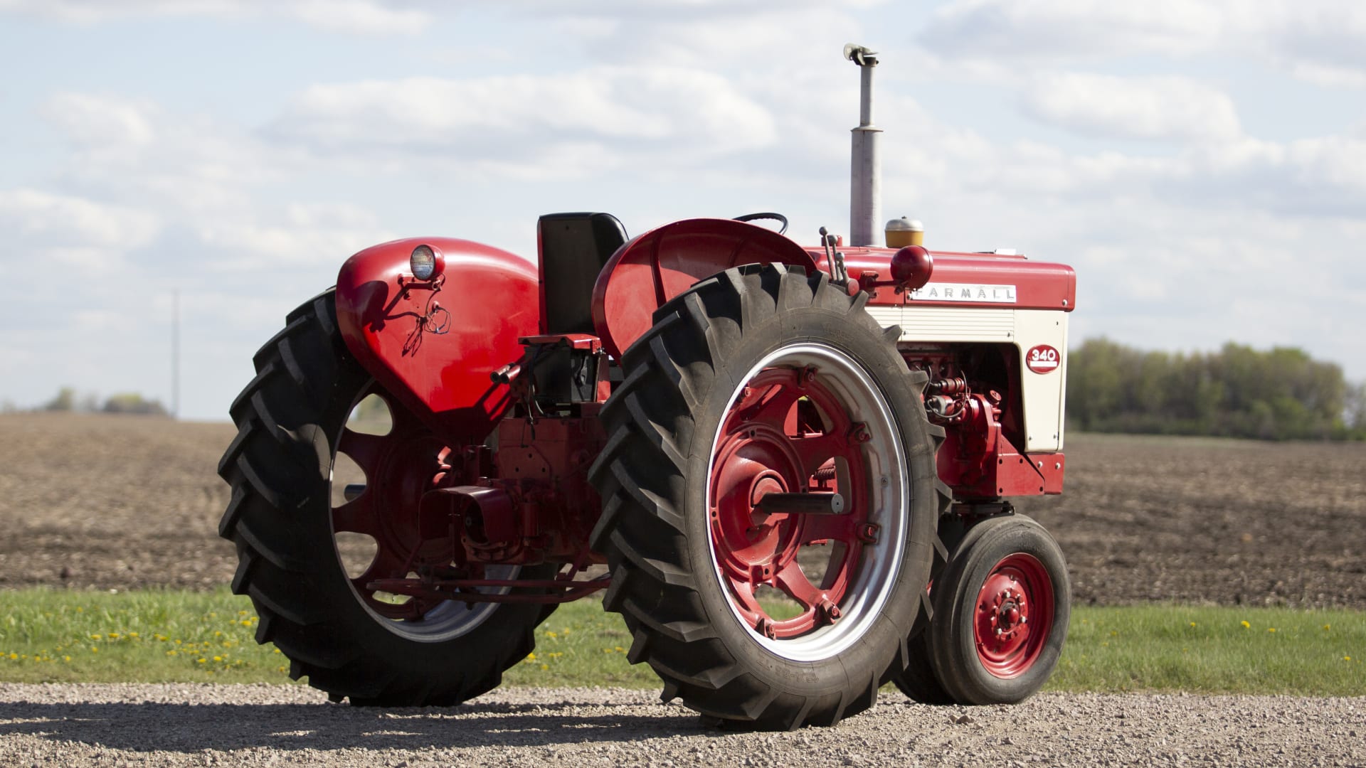 1958 International Harvester 340 at Gone Farmin' Fall Premier 2021 as ...