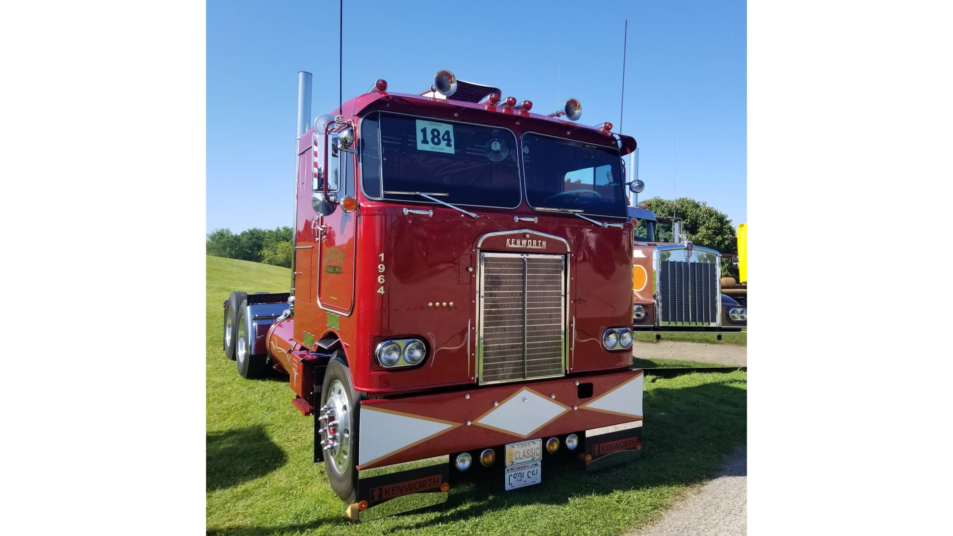 1964 Kenworth K825 at Gone Farmin' Fall Premier 2022 as K22 - Mecum ...