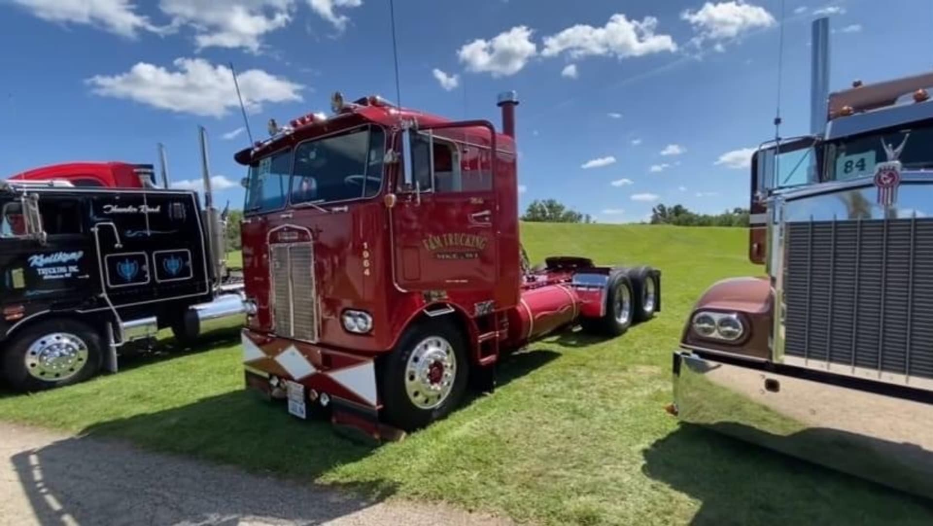 1964 Kenworth K825 at Gone Farmin' Fall Premier 2022 as K22 - Mecum ...