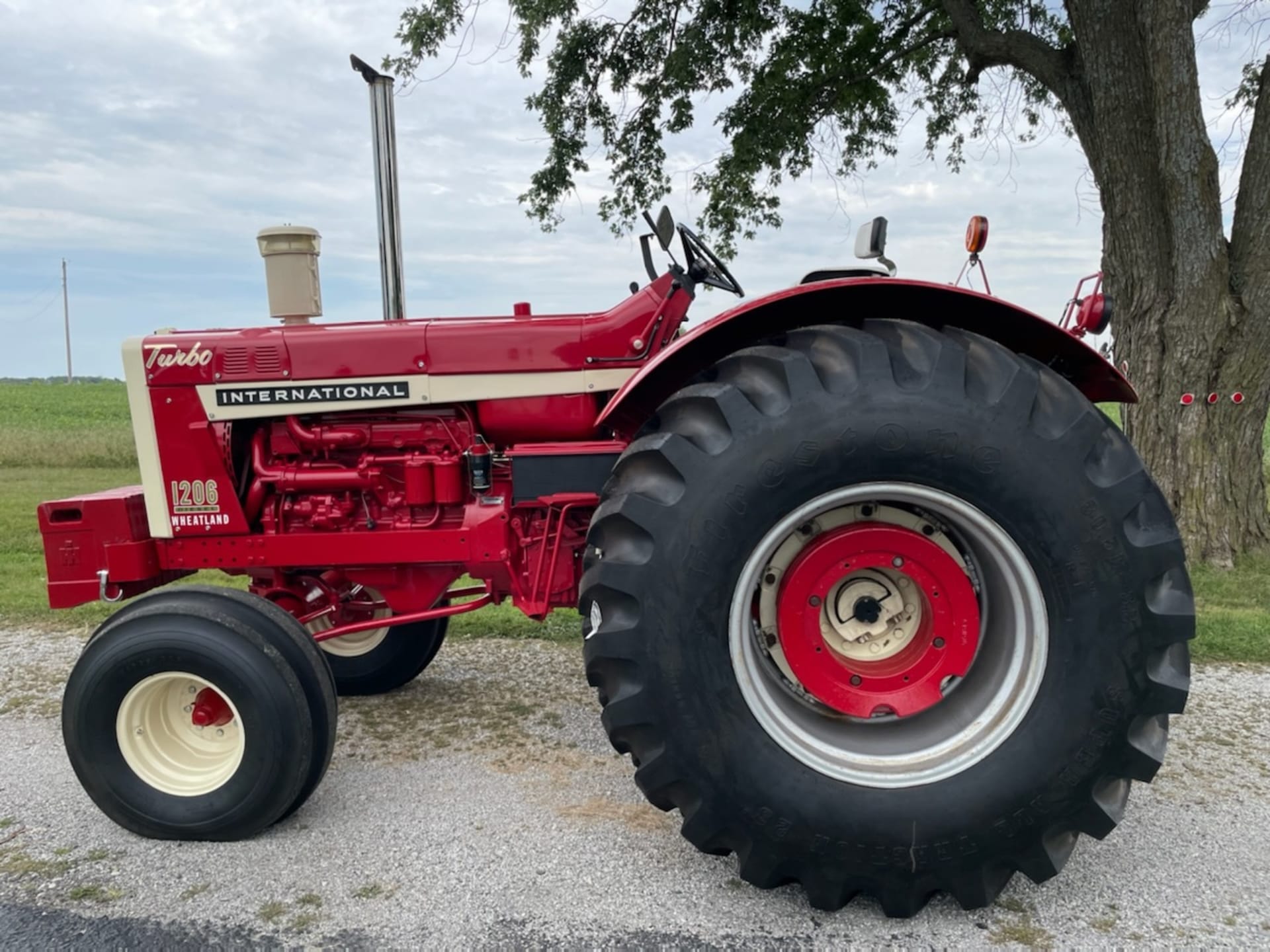 1965 International 1206 Diesel at Gone Farmin' Fall Premier 2022 as S65 ...