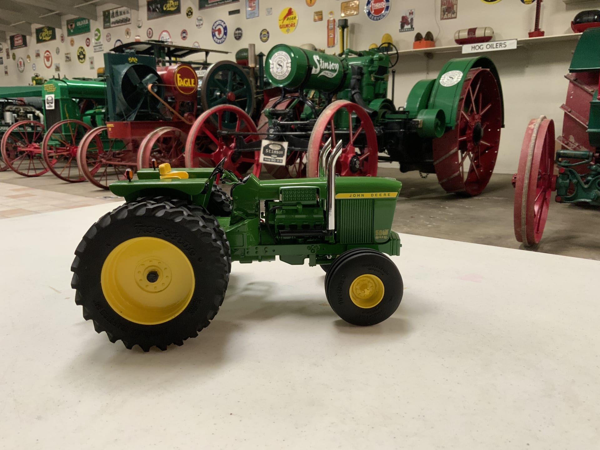 1:16 Scale John Deere 5010 Kinze Handcrafted Tractor at Schaaf Tractor ...