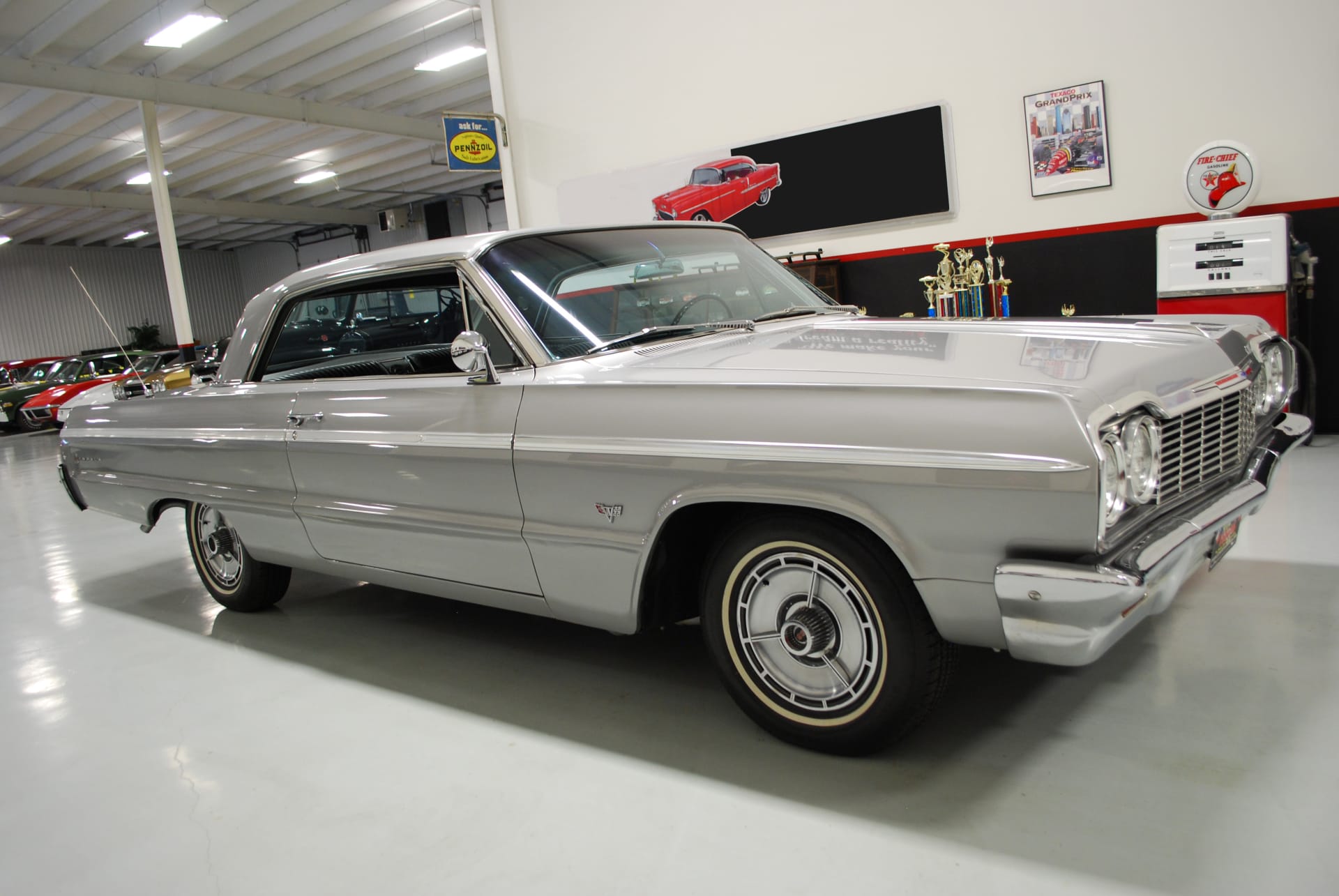 1964 Chevrolet Impala SS 2-Door Hardtop at Houston 2012 as S45 - Mecum ...