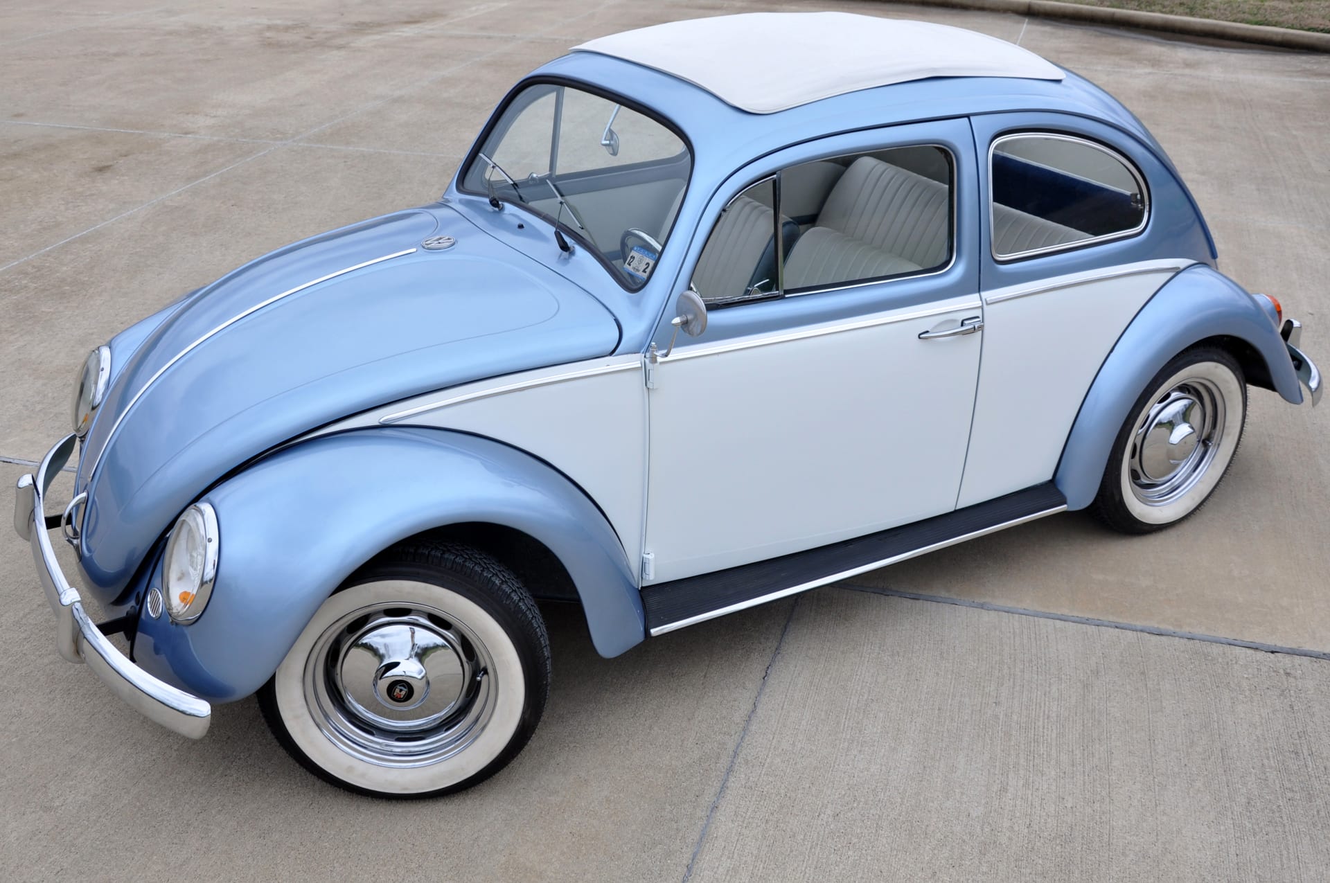 1963 Volkswagen Beetle Ragtop at Houston 2013 as S44 - Mecum Auctions