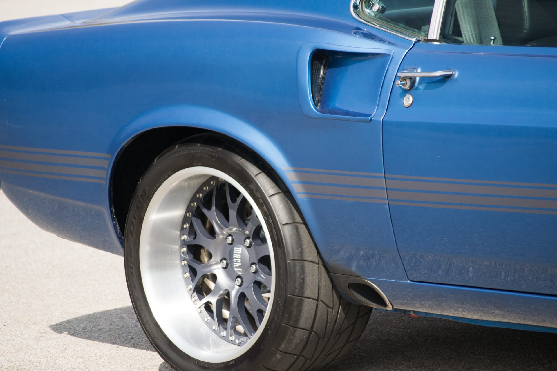 1969 Ford Mustang Mach 1 Resto Mod at Houston 2014 as S70.1 - Mecum ...