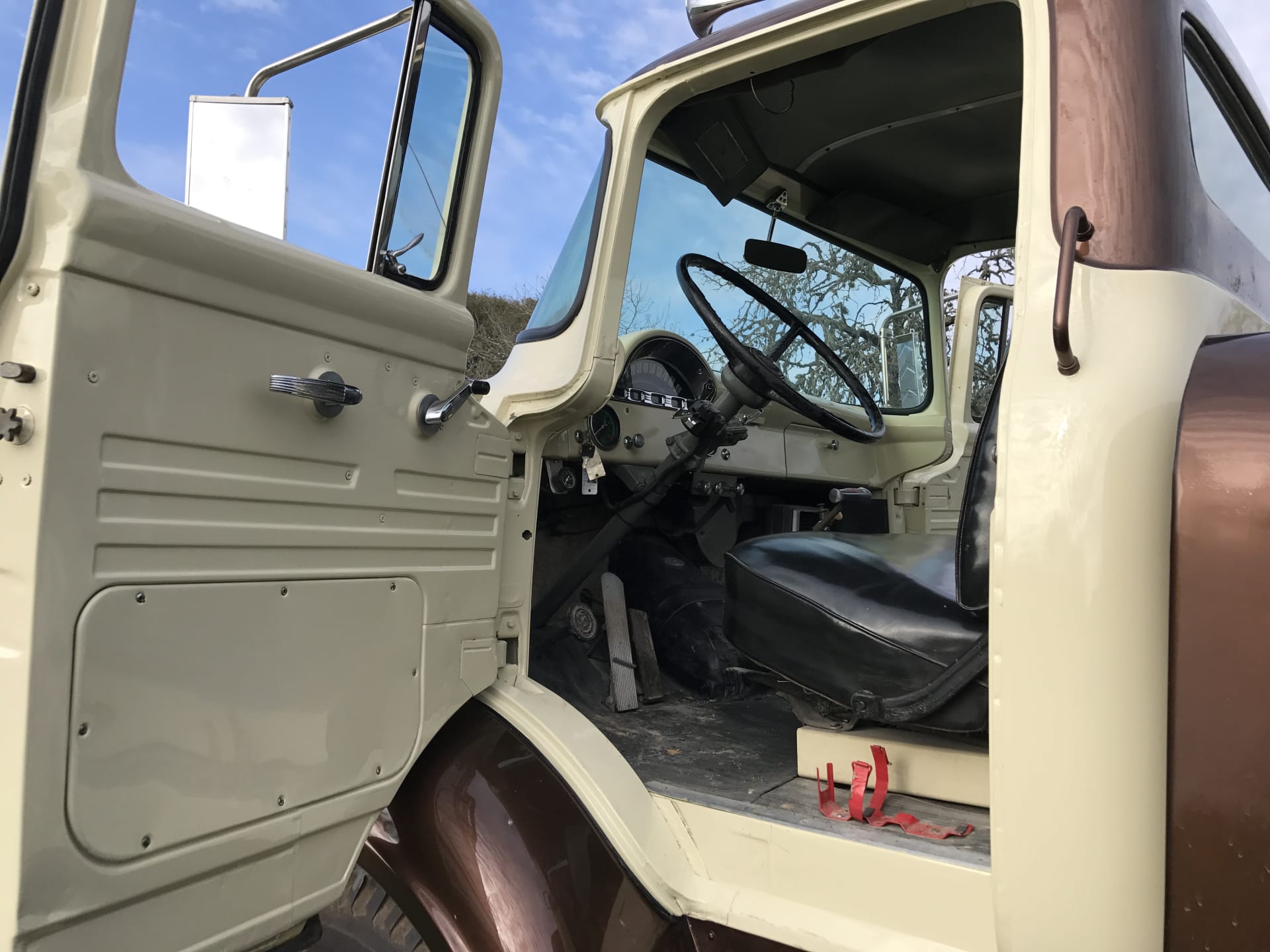 1956 Ford C800 at Houston 2019 as F21 - Mecum Auctions