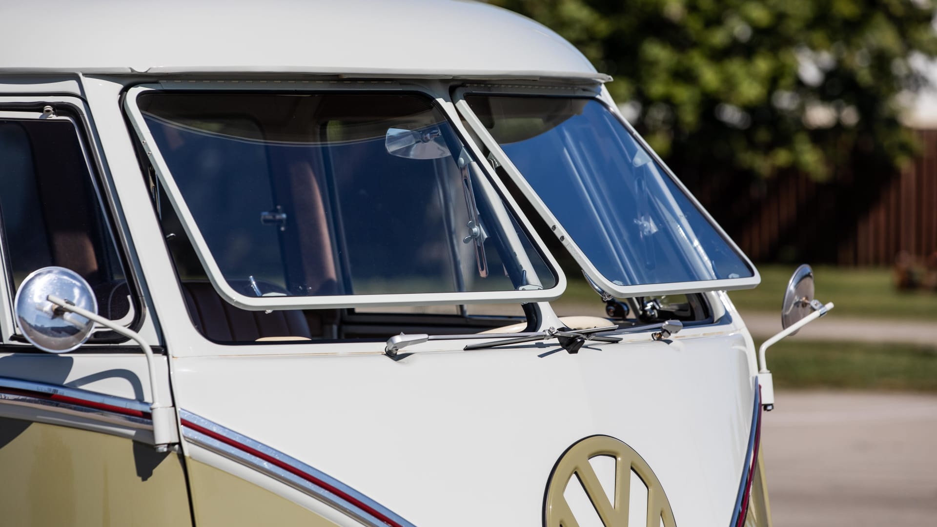 1958 Volkswagen Type II Transporter Replica at Houston 2021 as F168 ...
